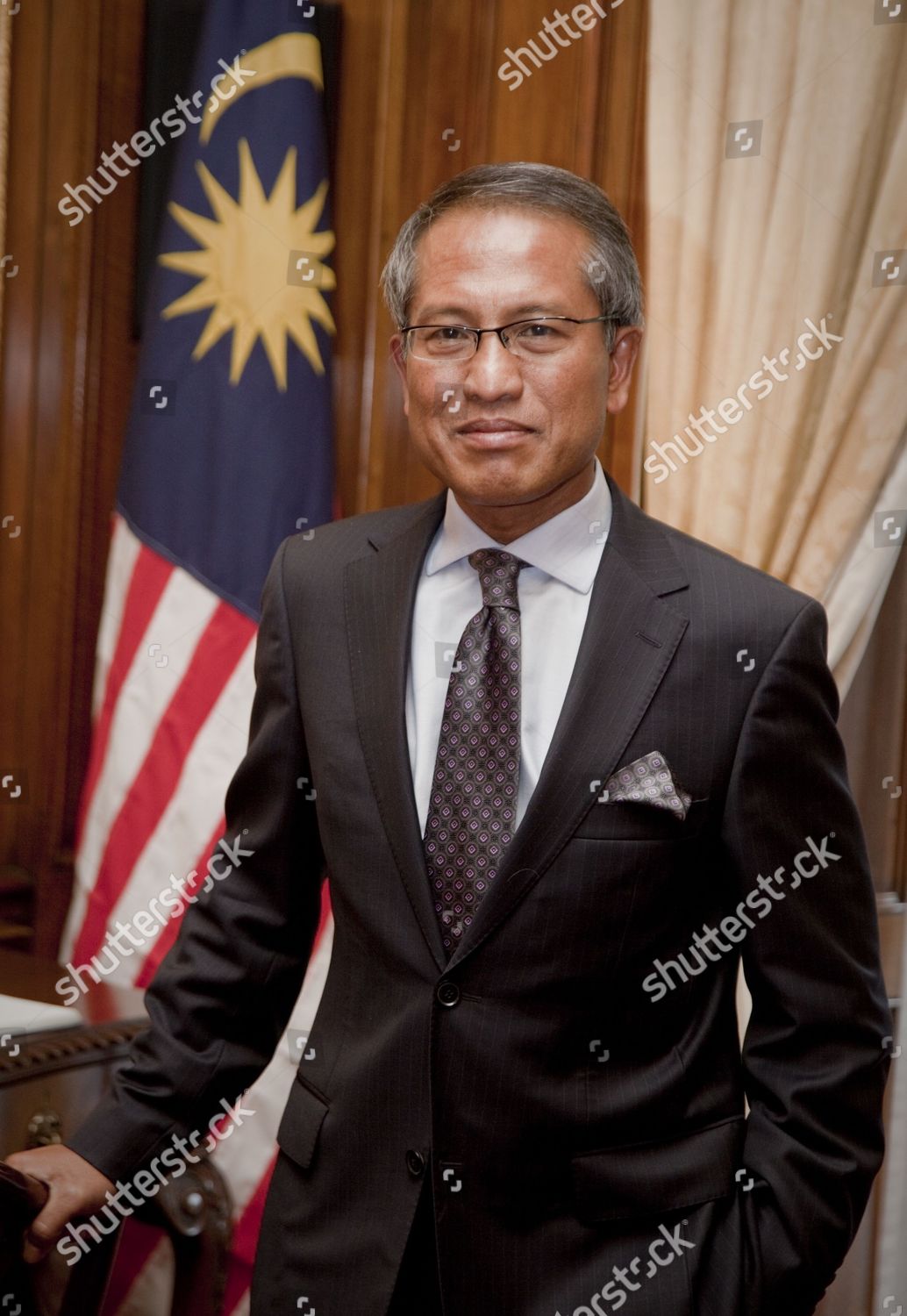 Malaysia High Commissioner Datuk Zakaria Sulong Editorial Stock Photo ...