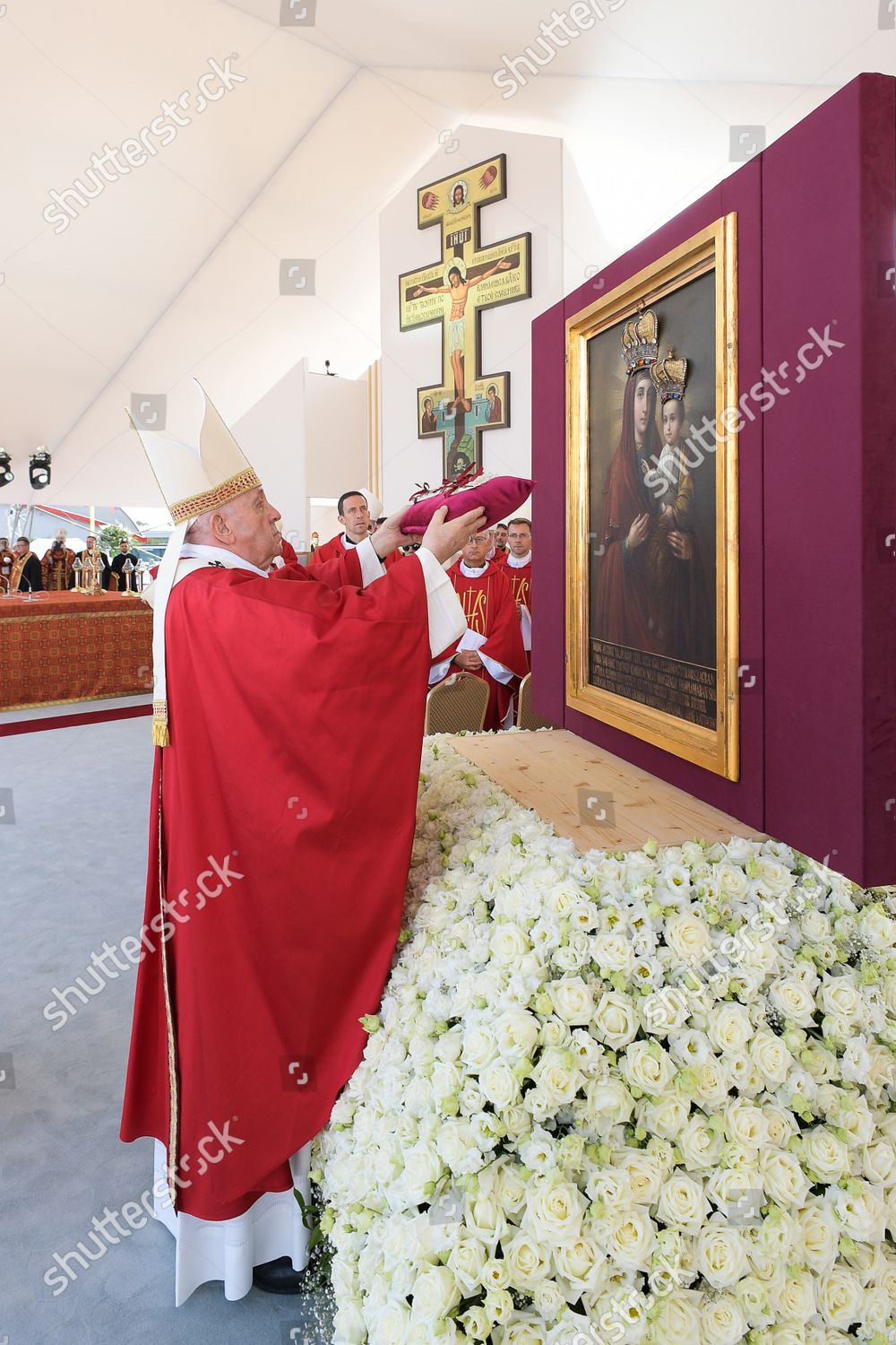 Pope Francis During Mass Byzantine Divine Editorial Stock Photo - Stock ...