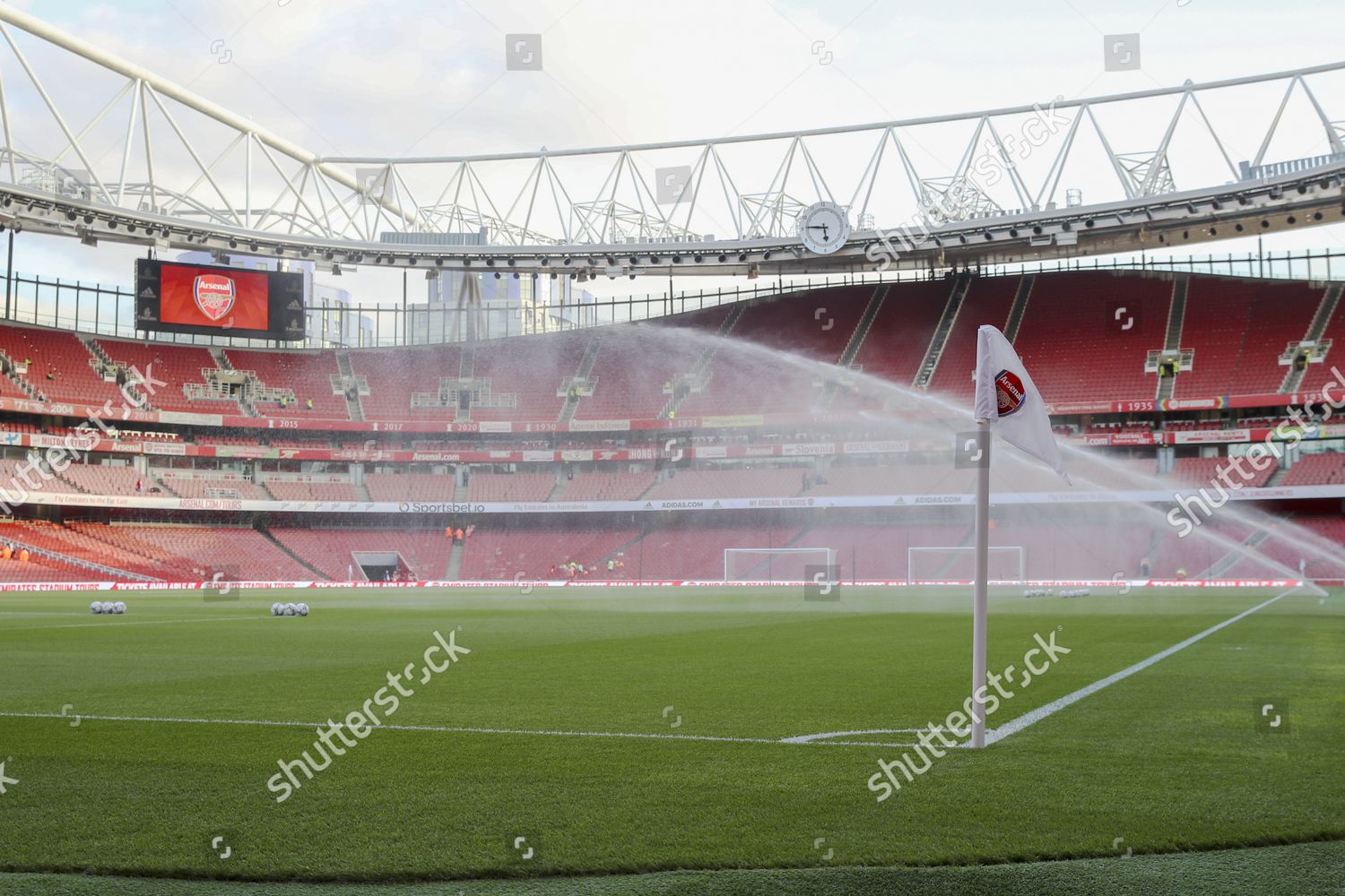 Arsenal Corner Flag Clock End During Editorial Stock Photo - Stock ...