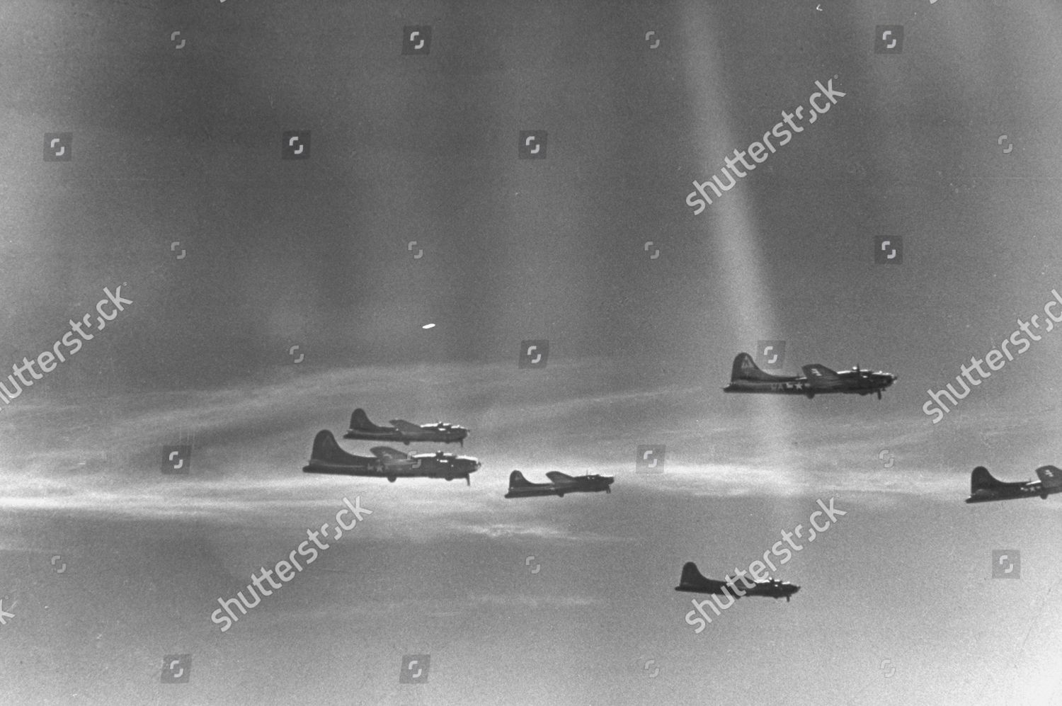 Formation American B17 Flying Fortress Bombers Editorial Stock Photo ...