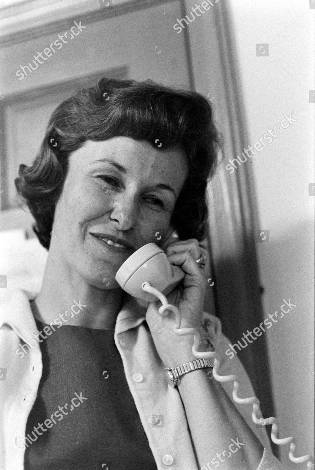 Louise Shepard Using Telephone Virginia Beach Editorial Stock Photo ...