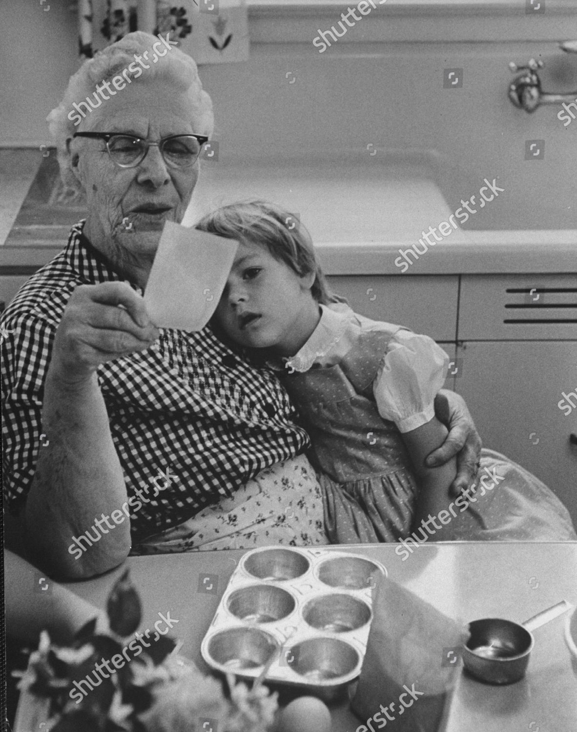 Housekeeper Jennie Carpenter Bush Child Reading Editorial Stock Photo ...