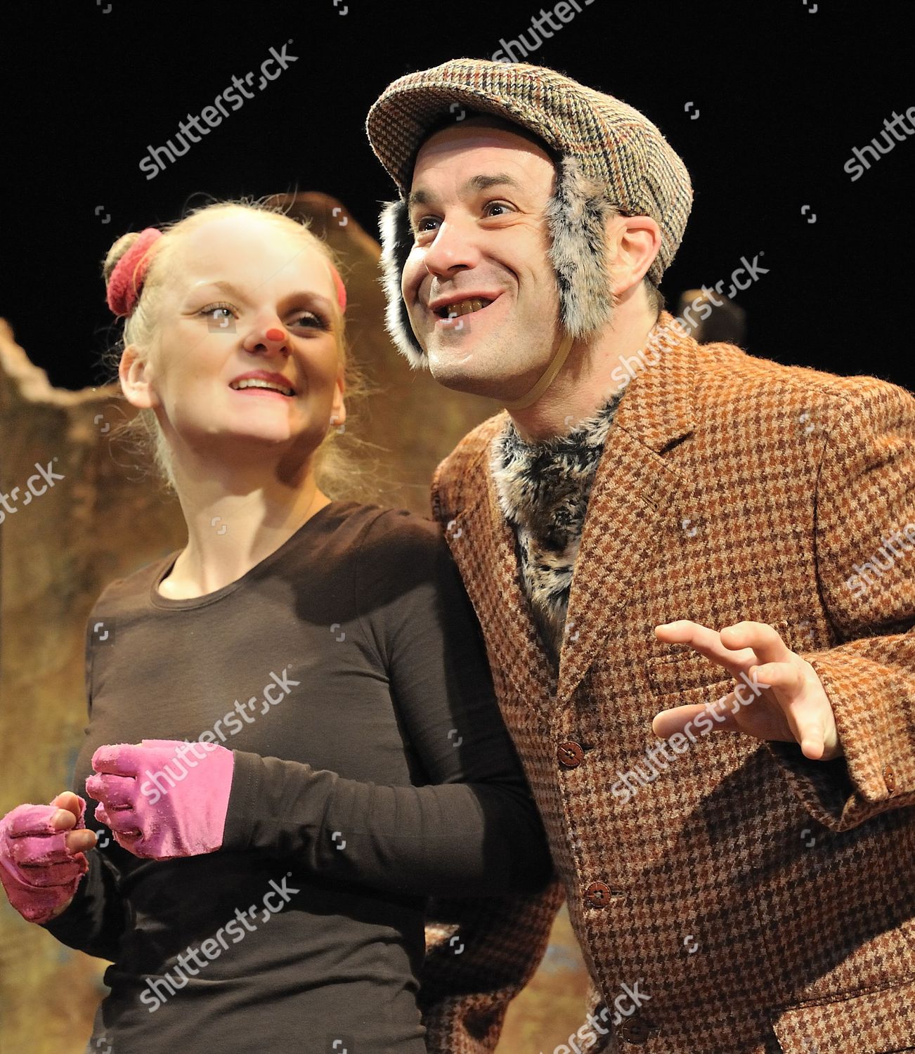 fotos de Gruffalo Alex Tregear David Garrud - Foto de stock de ...