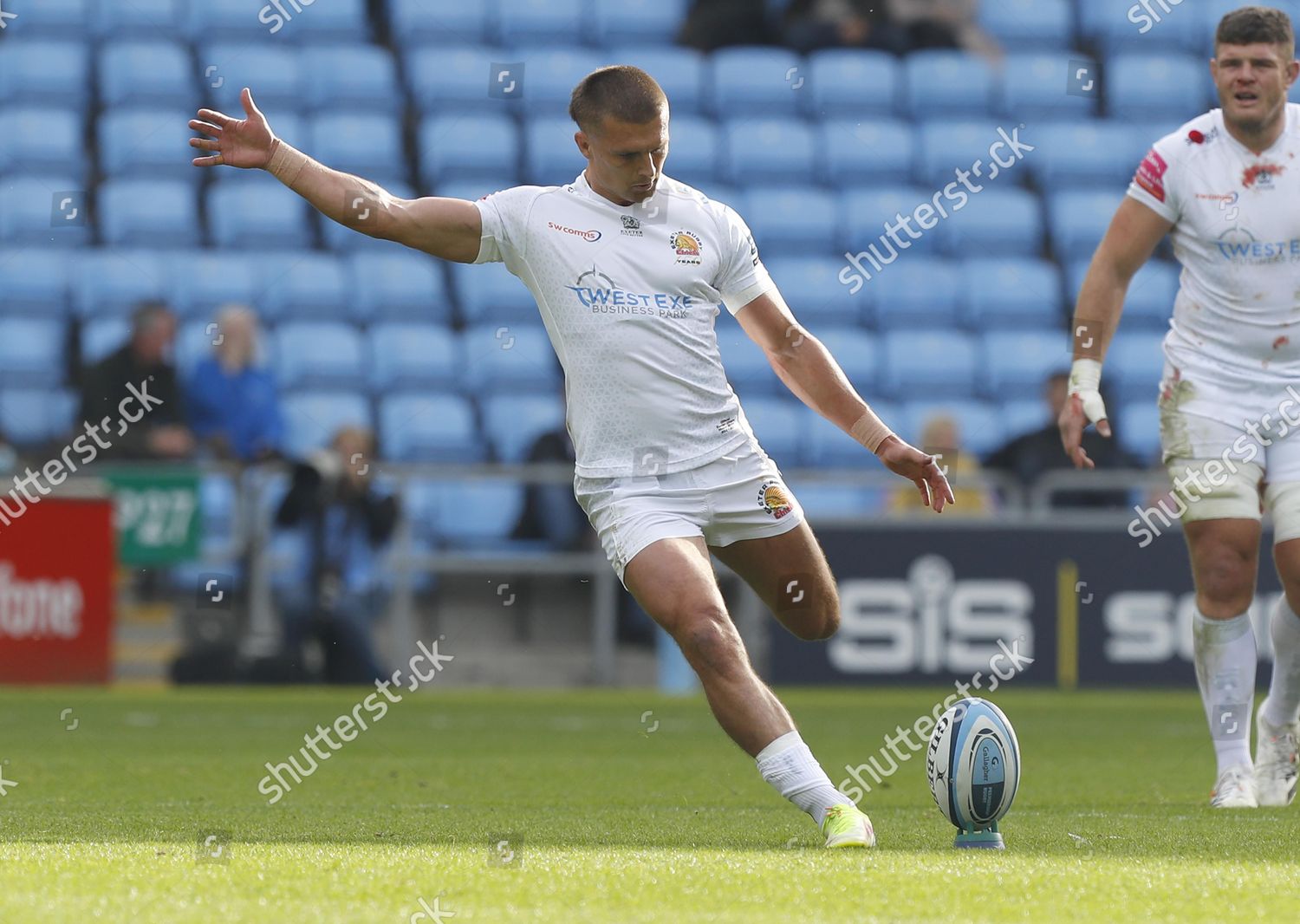Exeter Chiefs Player Henry Slade Scores Editorial Stock Photo - Stock ...