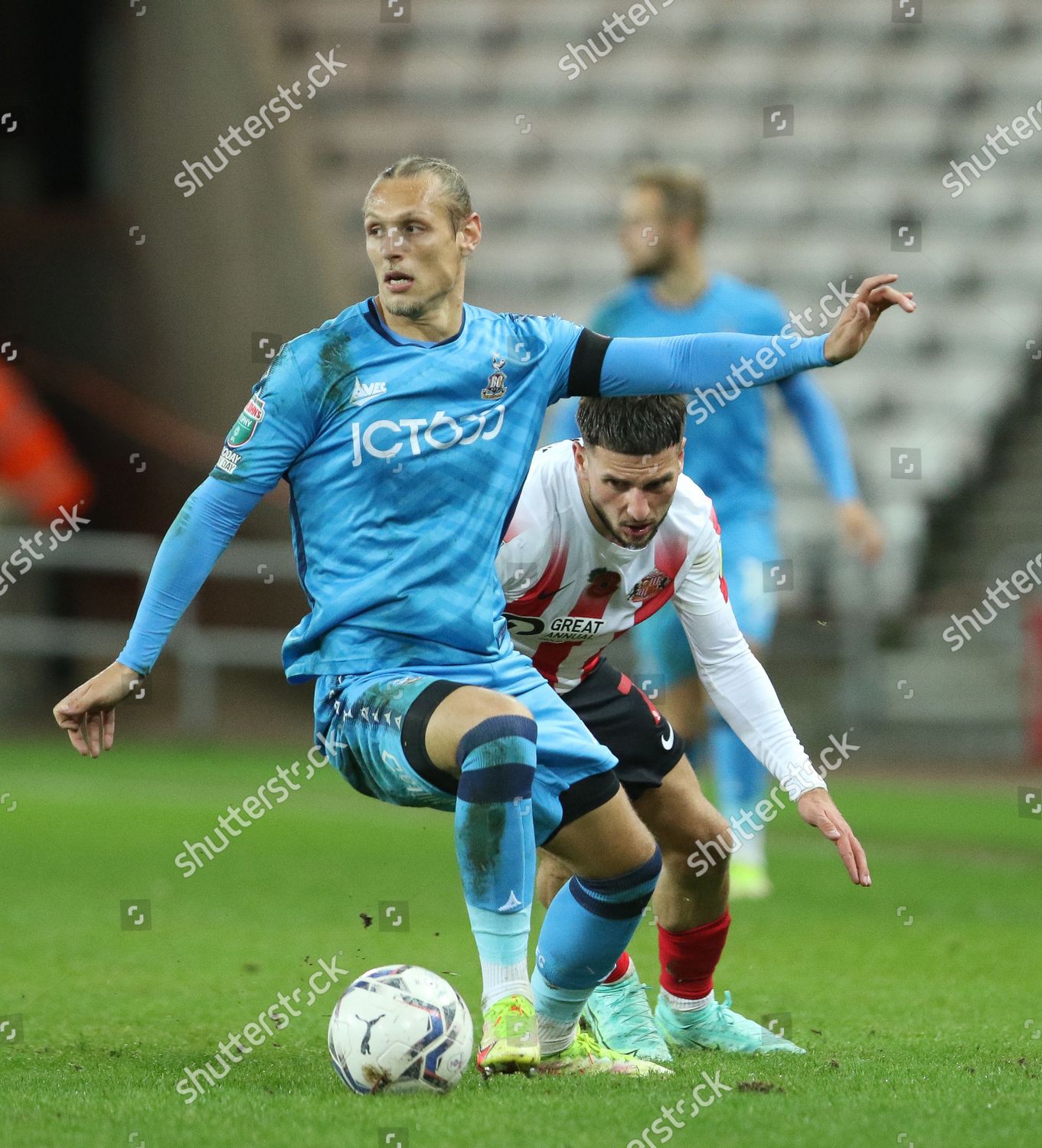 Oscar Threlkeld Bradford City Leon Dajaku Editorial Stock Photo - Stock ...