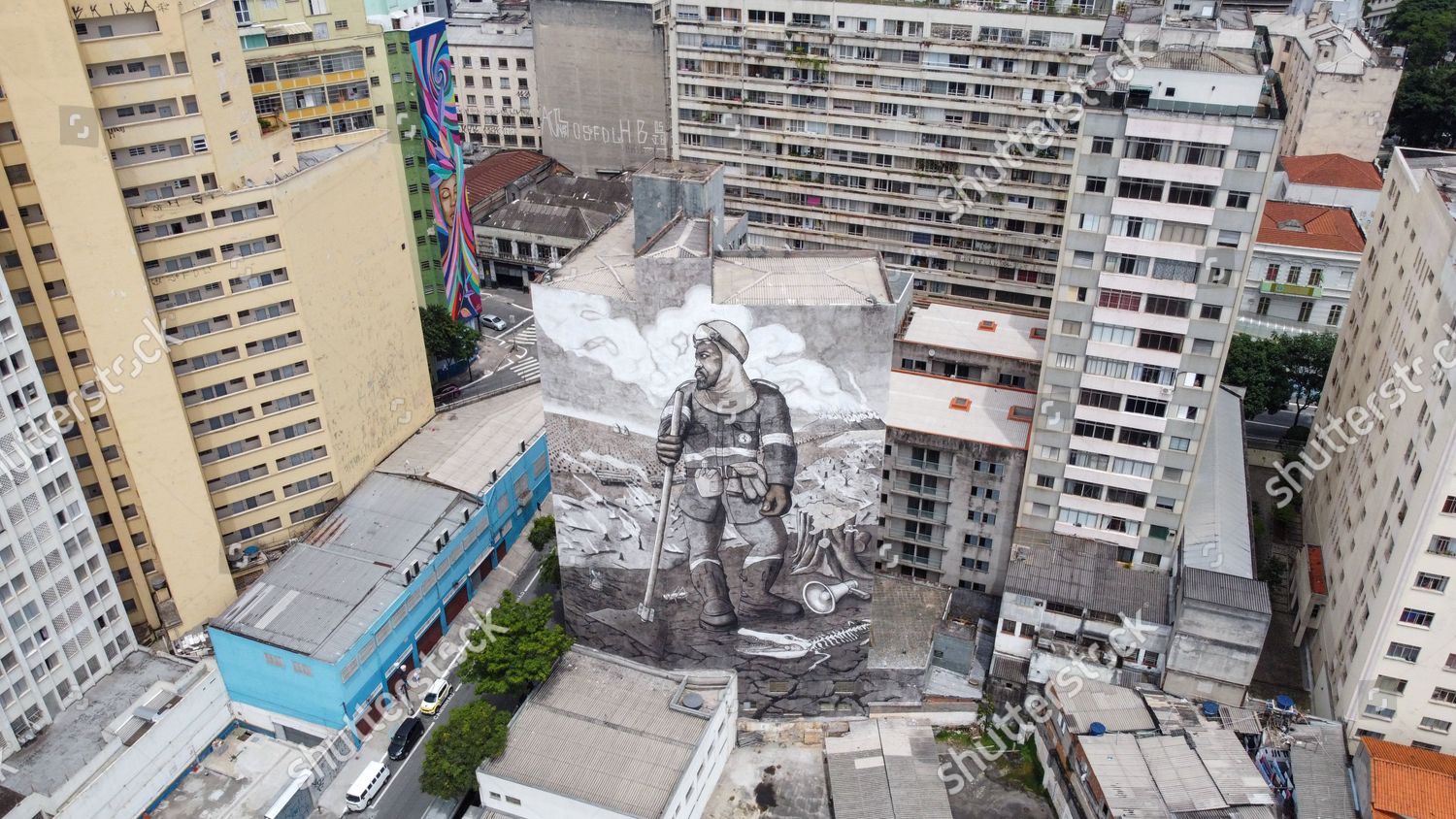 Mural By Brazilian Artist Activist Mundano Editorial Stock Photo ...