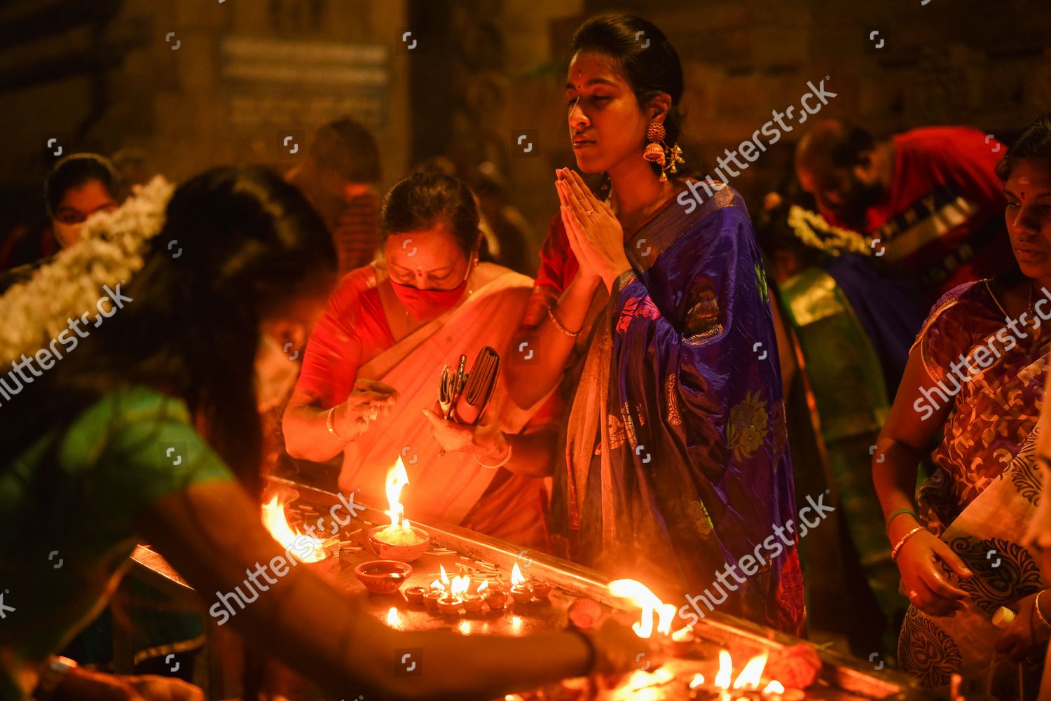 HINDU DEVOTEE OFFERS PRAYERS GOD SHIVA Editorial Stock Photo - Stock ...
