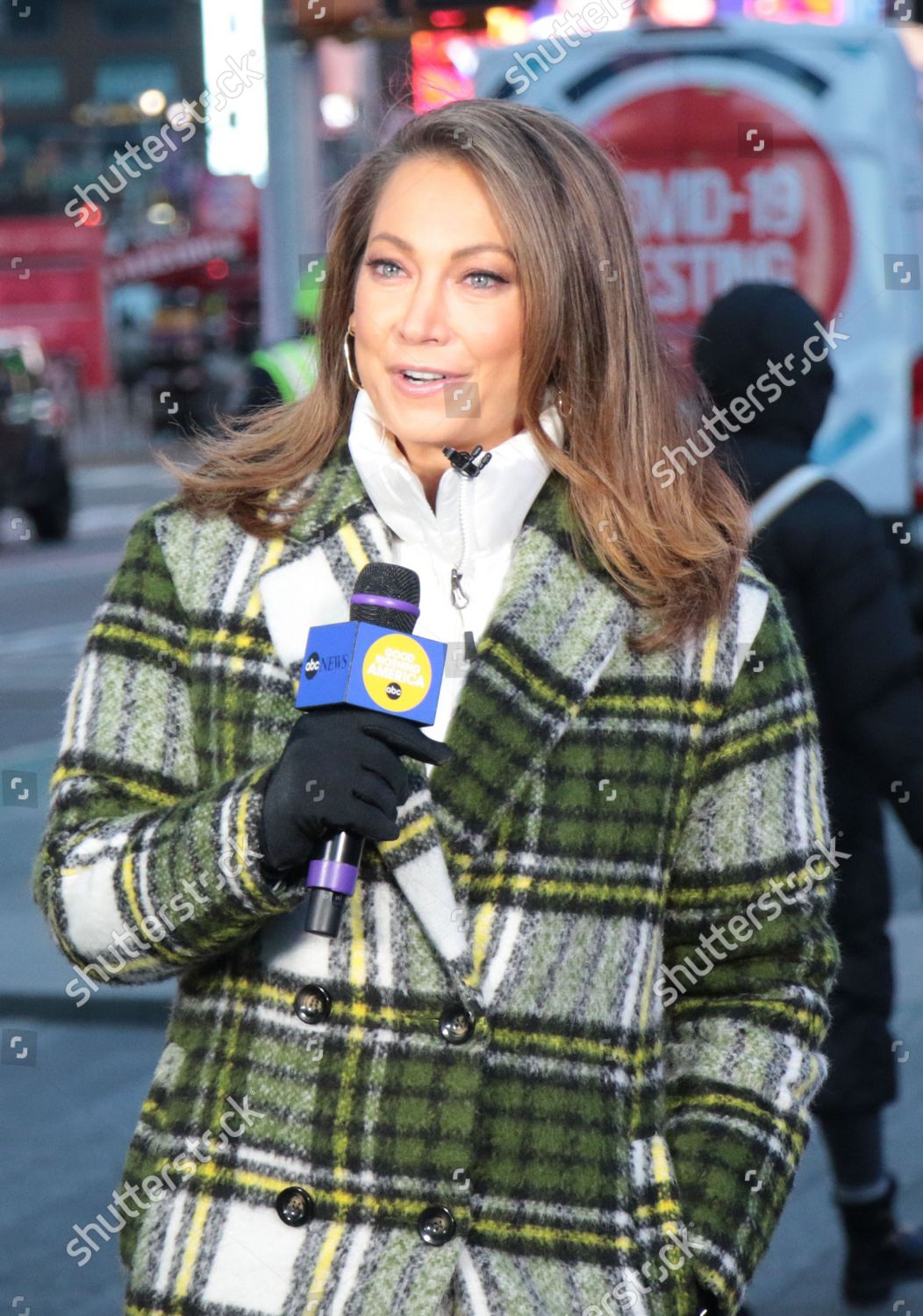 Ginger Zee On Set Good Morning Editorial Stock Photo - Stock Image ...
