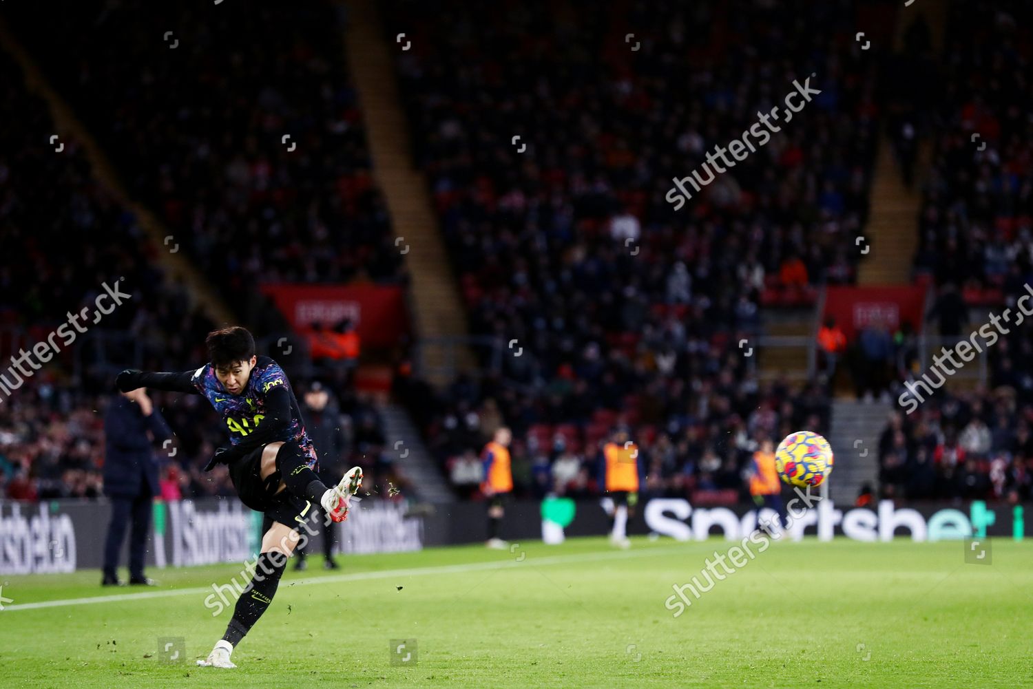 Son Heungmin Tottenham Hotspur Crosses Editorial Stock Photo - Stock ...