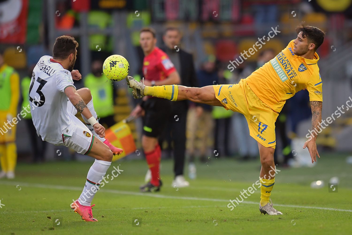 Emanuele Cicerelli Frosinone Calcio Luca Ghiringhelli Editorial Stock ...