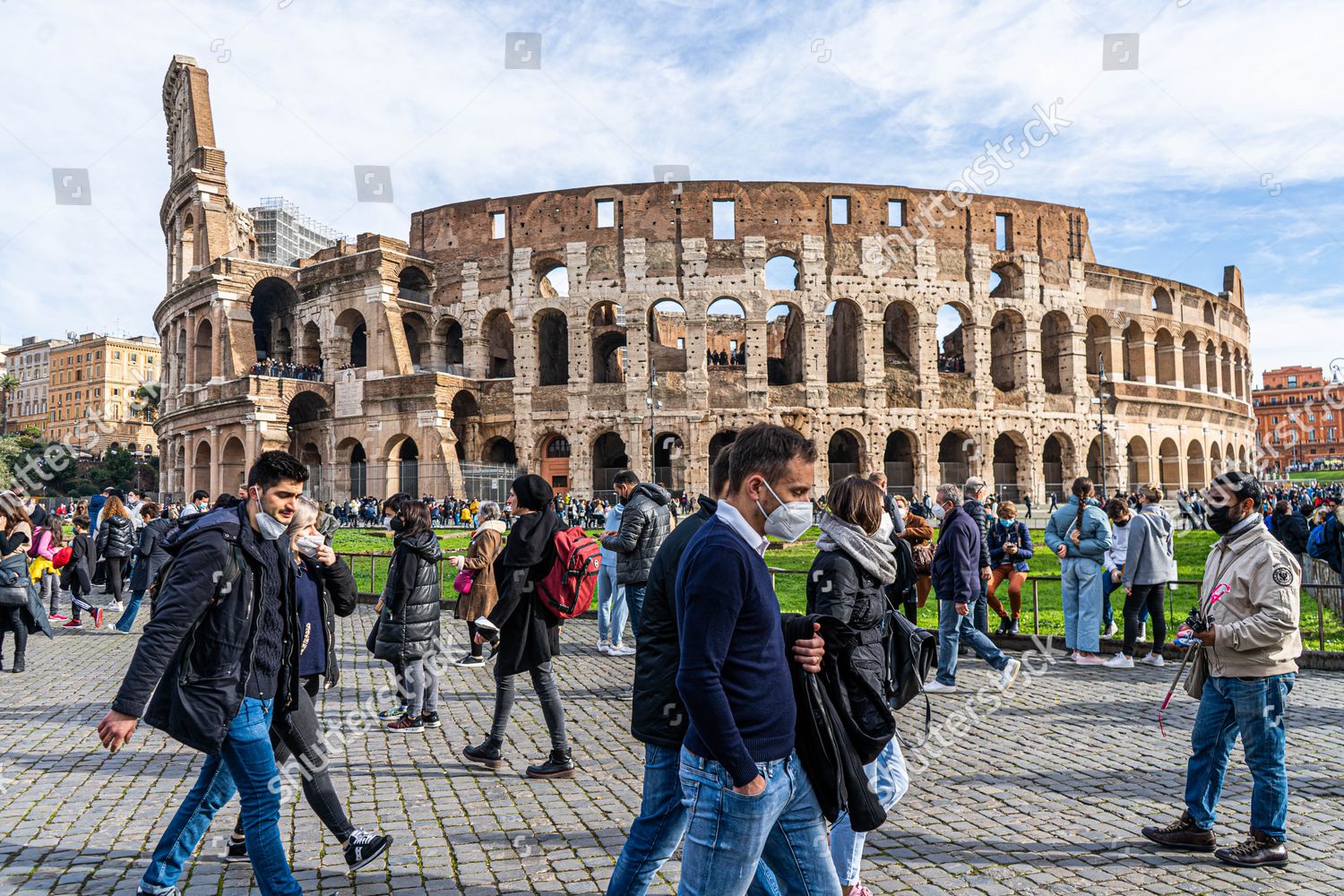 Large Crowds Tourists Roman Colosseum Enjoying Editorial Stock Photo ... Large Crowds Tourists Roman Colosseum Enjoying Editorial Stock Photo ...
