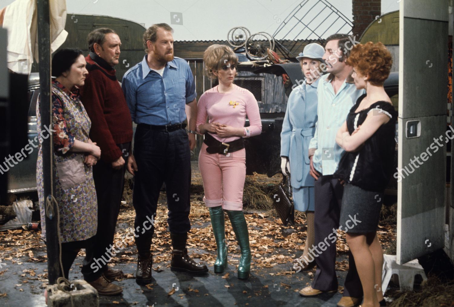 Queenie Watts Arthur Mullard L James - Foto de stock de contenido ...