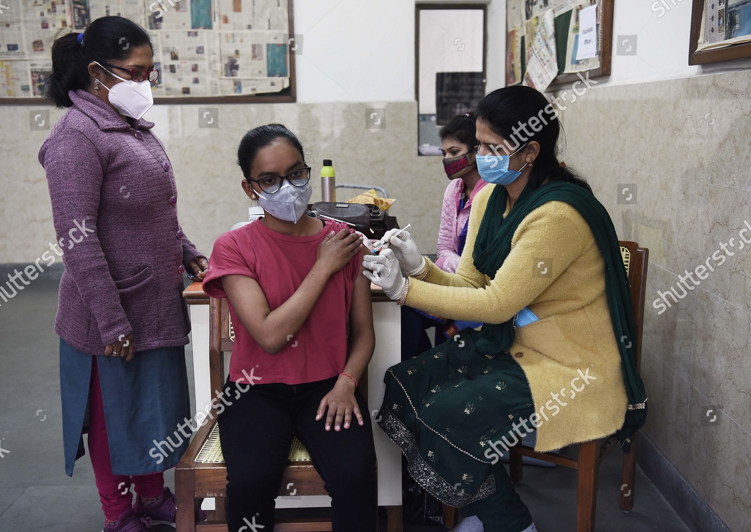 Student Being Vaccinated Against Covid19 Dav Editorial Stock Photo ...