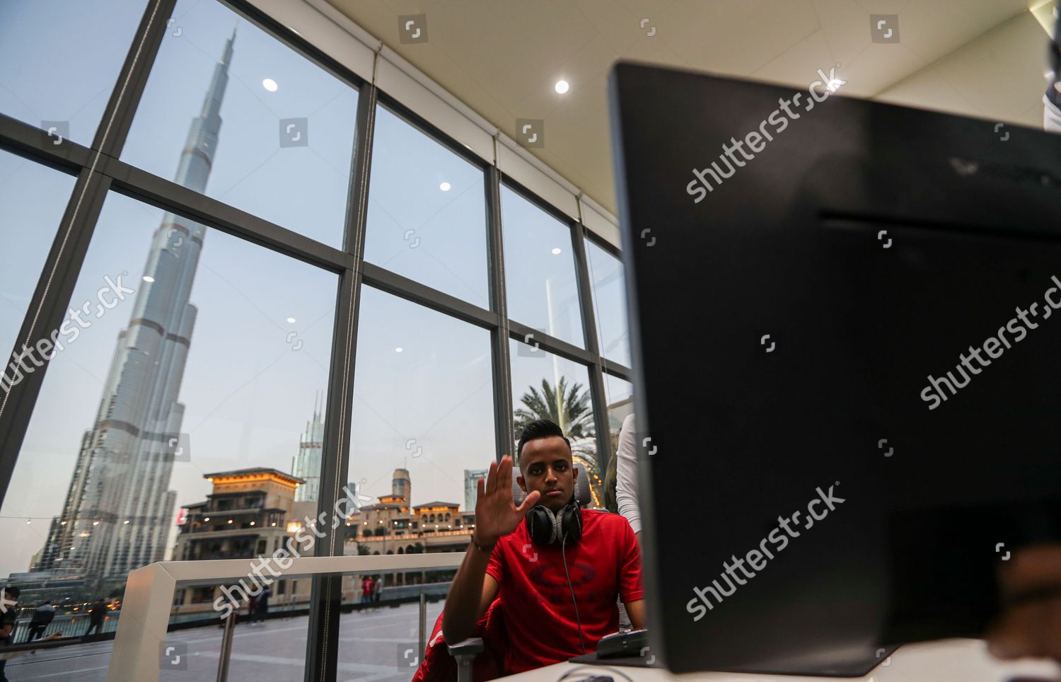 Famous Youtuber Aboflah Livestreamed While Staying Editorial Stock ...