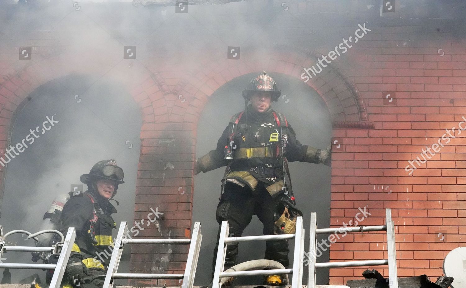 St Louis Firefighters Look Assistance On Editorial Stock Photo - Stock ...