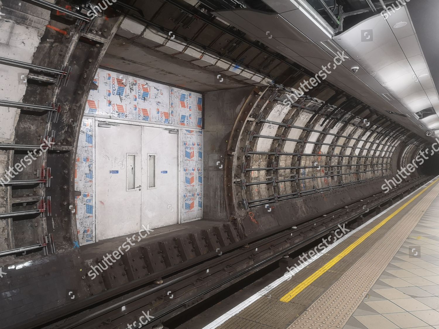 Northern Line Southbound Platform Serves Last Editorial Stock Photo ...