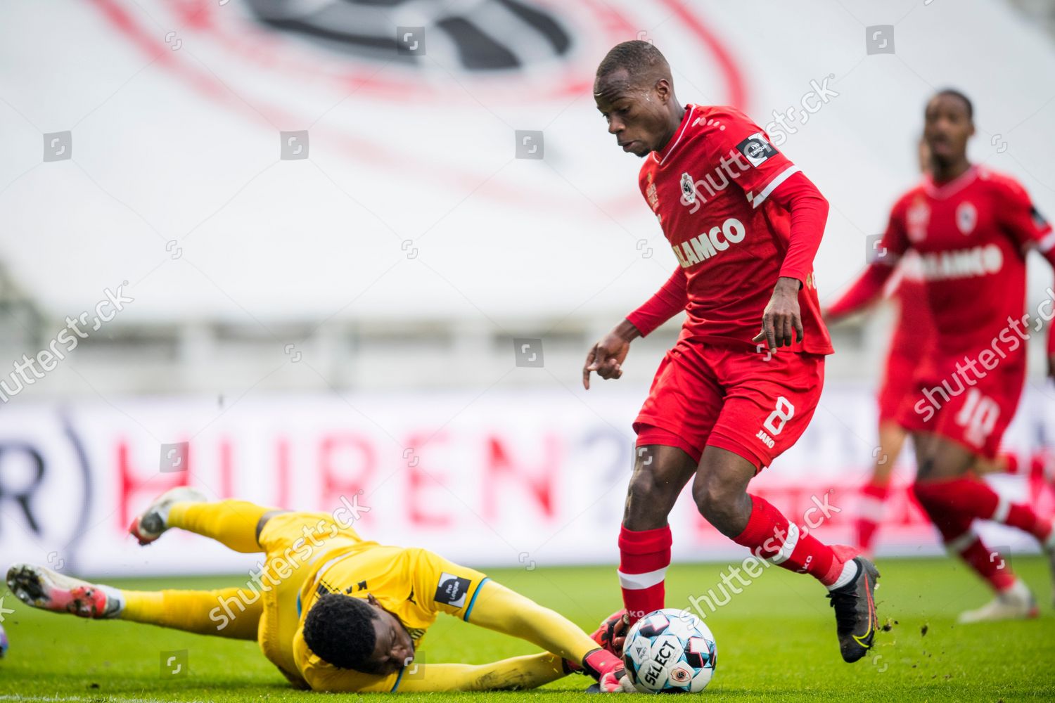 Charlerois Bingourou Kamara Antwerps Alhassan Yusuf Editorial Stock ...