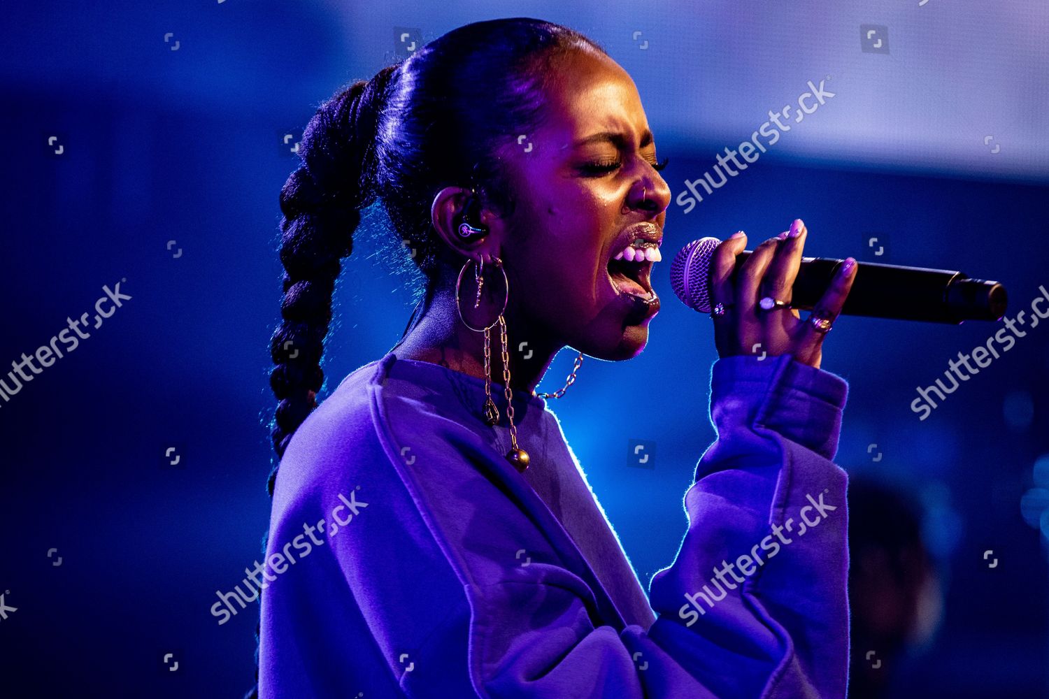 Livestream Performance By Sudanesedutch Singersongwriter Gaidaa ...