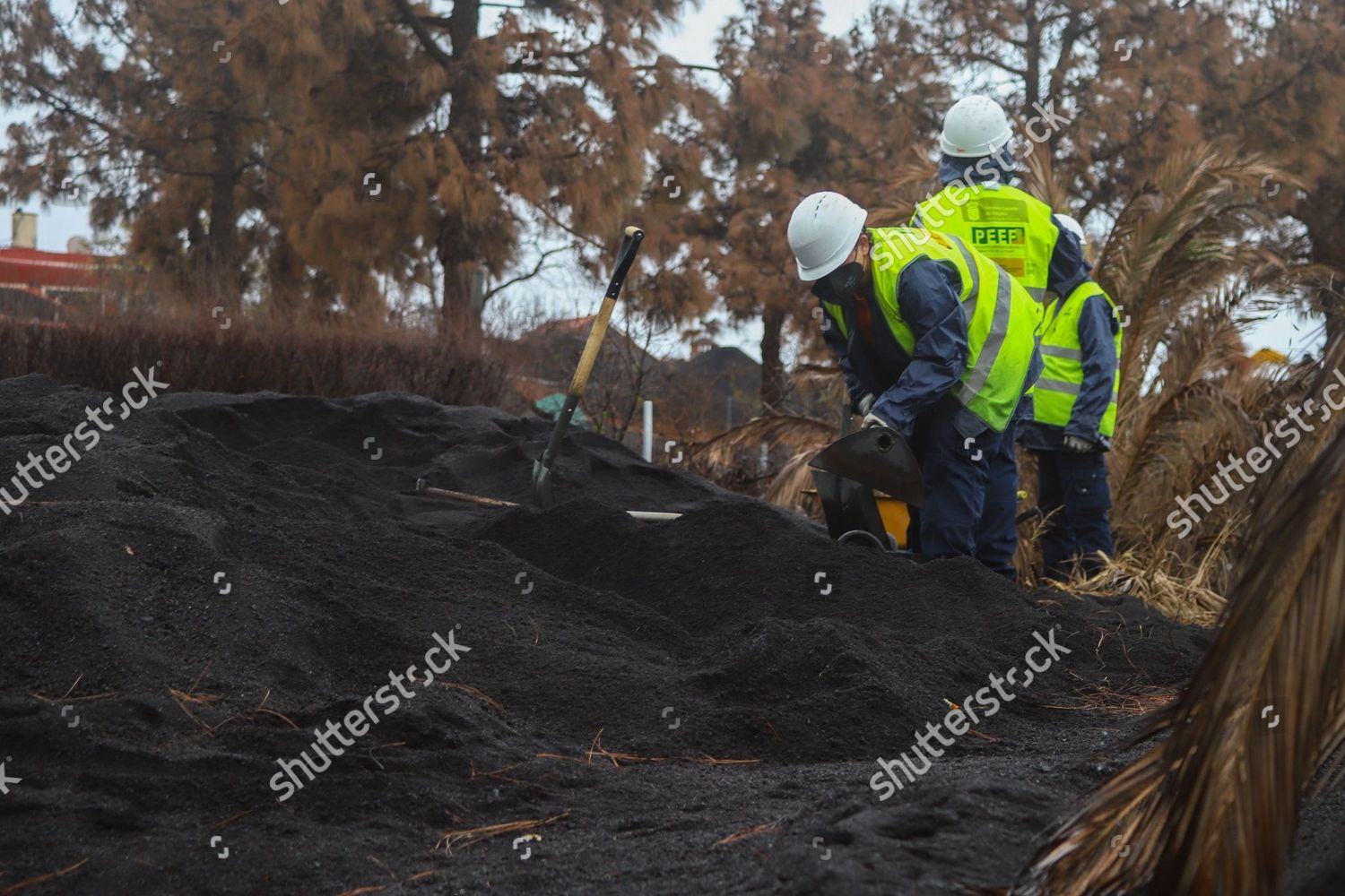 Workers Clean Volcanic Ashes Corazoncillo Las Editorial Stock Photo ...
