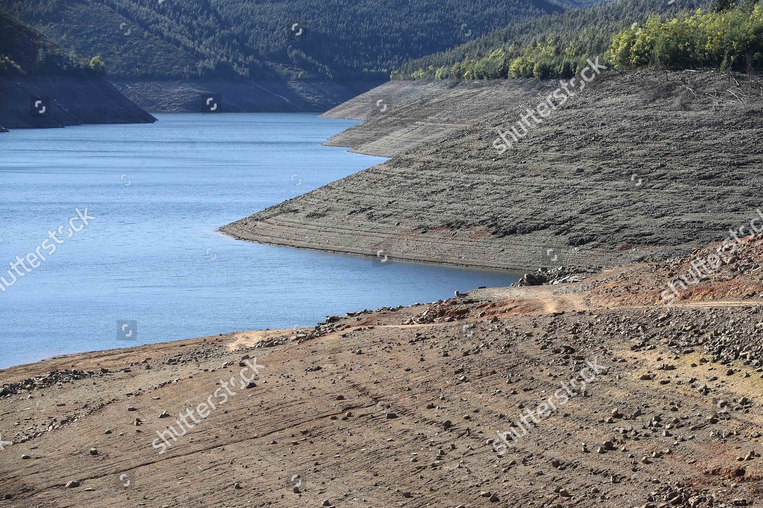 LOW WATER LEVEL ON BANKS CABRIL Editorial Stock Photo - Stock Image ...