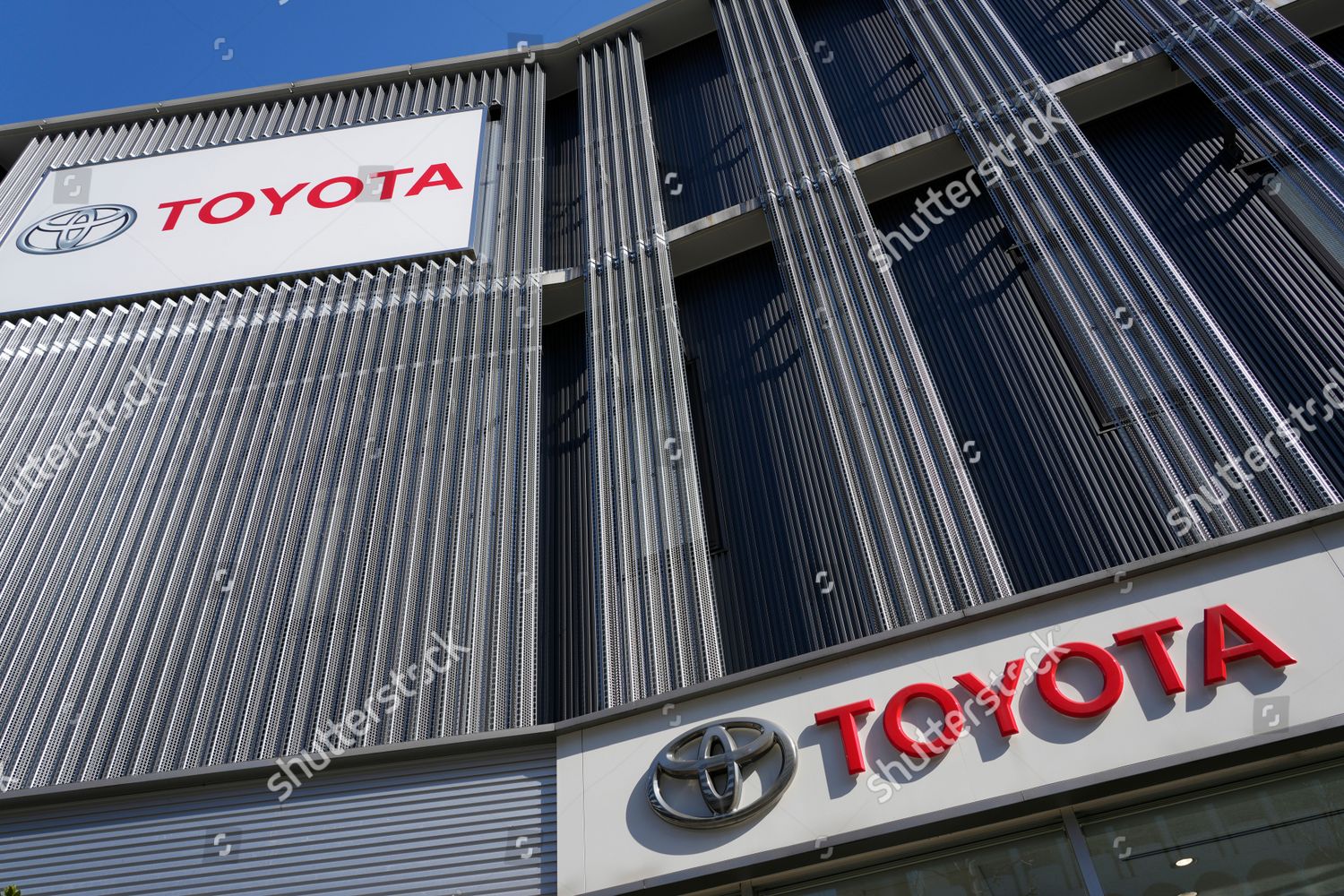 Toyota Motor Logos Seen Dealership Carmaker Editorial Stock Photo ...