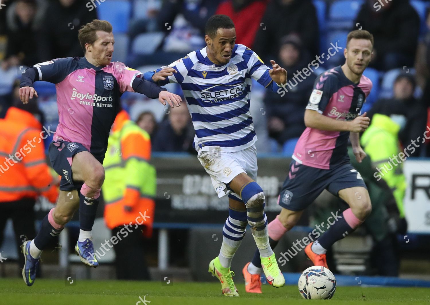 Thomas Ince Reading Takes On Jamie Editorial Stock Photo - Stock Image ...