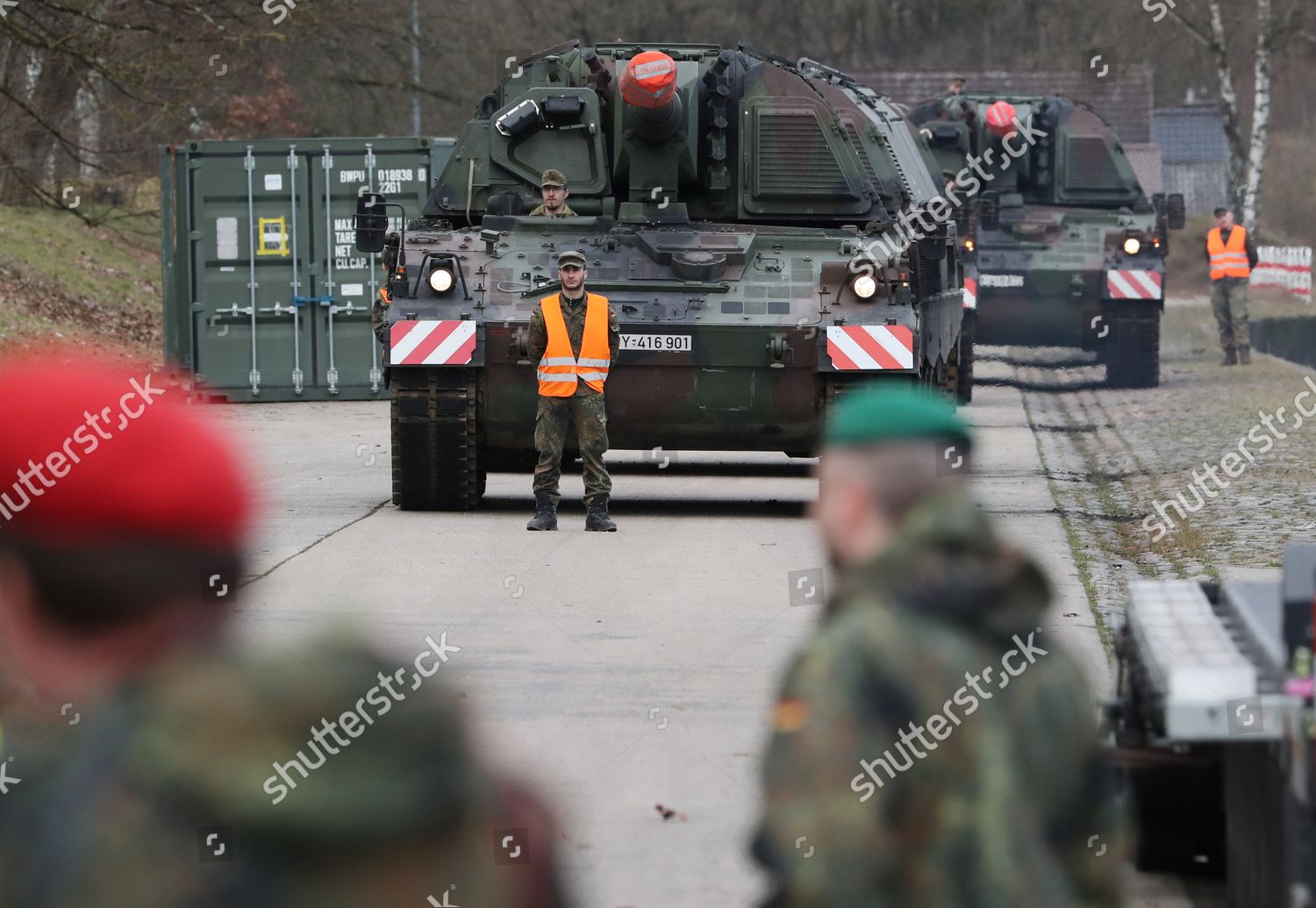Selfpropelled Howitzers Type Panzerhaubitze Pzh 2000 Editorial Stock ...