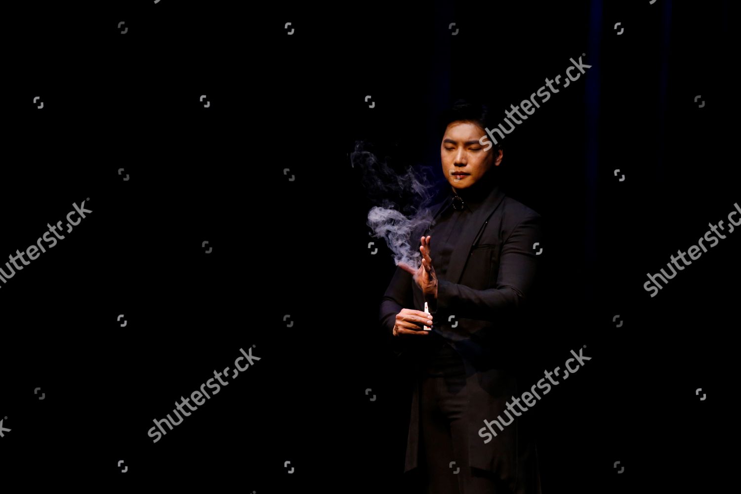 South Korean Magician Yu Hojin Performs Editorial Stock Photo - Stock ...