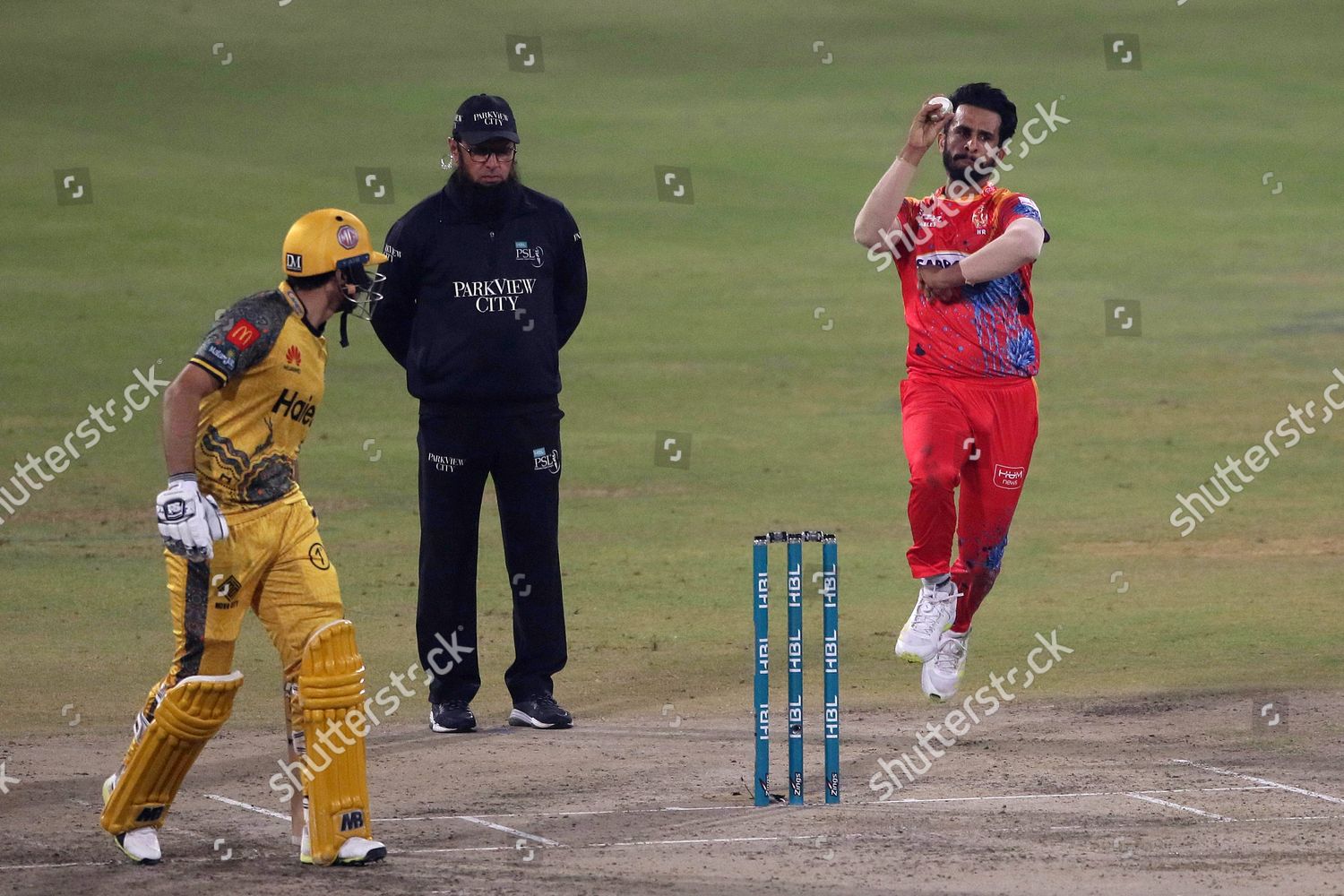 Player Islamabad Uniteds Hasan Ali Bowls Editorial Stock Photo - Stock ...