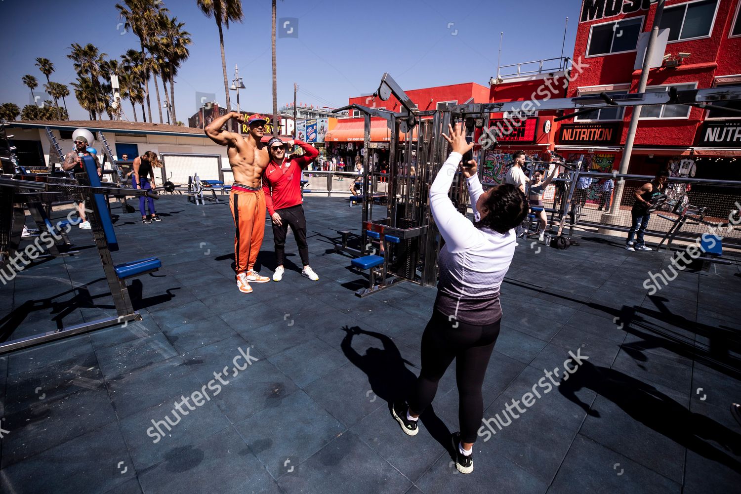 Bodybuilder Ike Catcher Poses Tourist Muscle Editorial Stock Photo ...