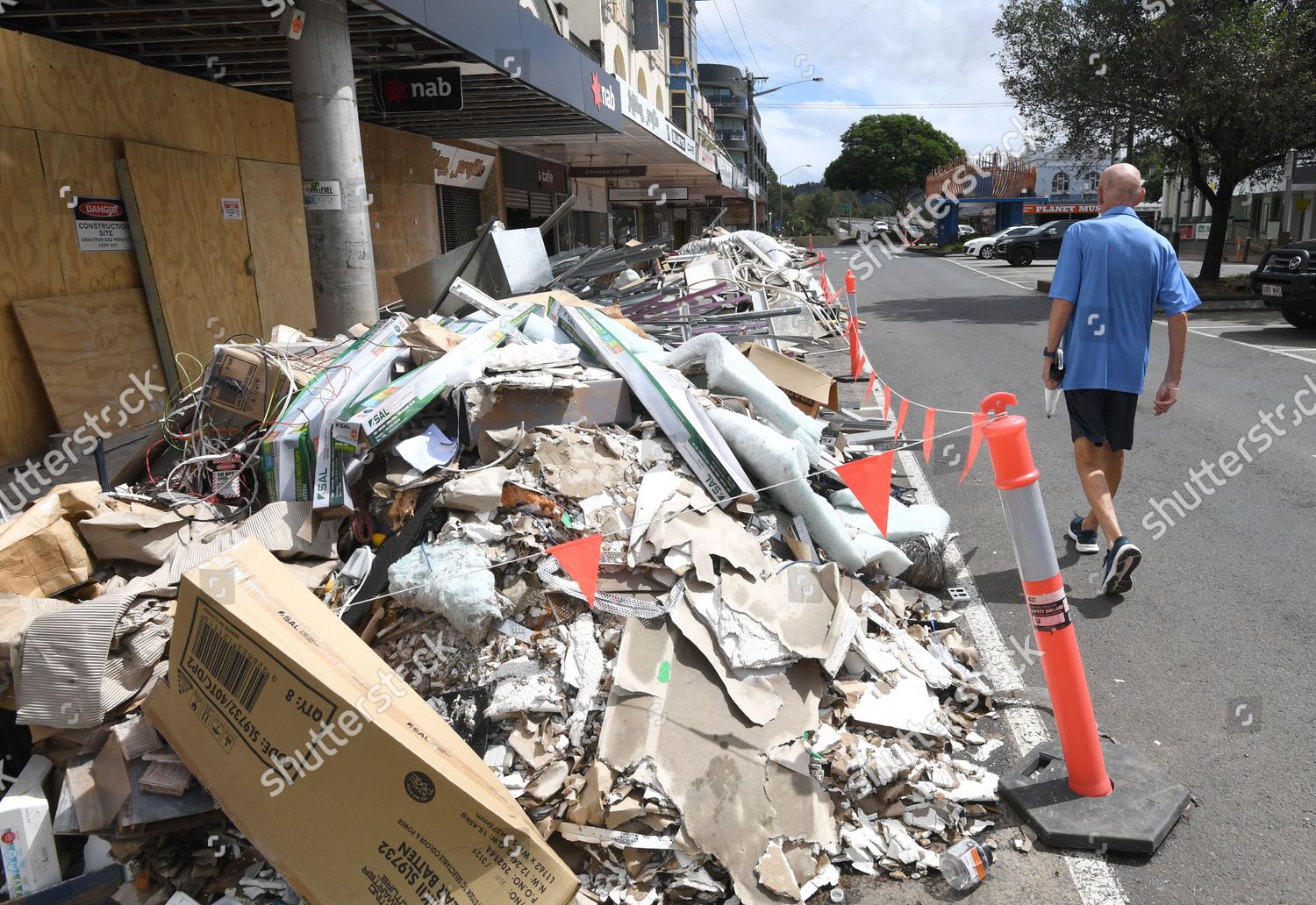 Debris Lines Street Flood Damaged Business Editorial Stock Photo ...