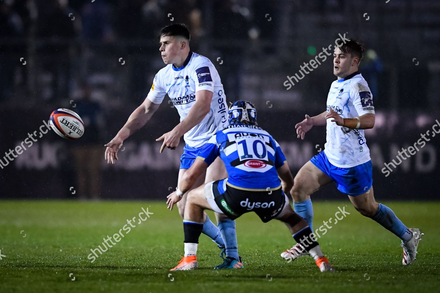 Seb Atkinson Worcester Warriors Passes Ball Editorial Stock Photo ...