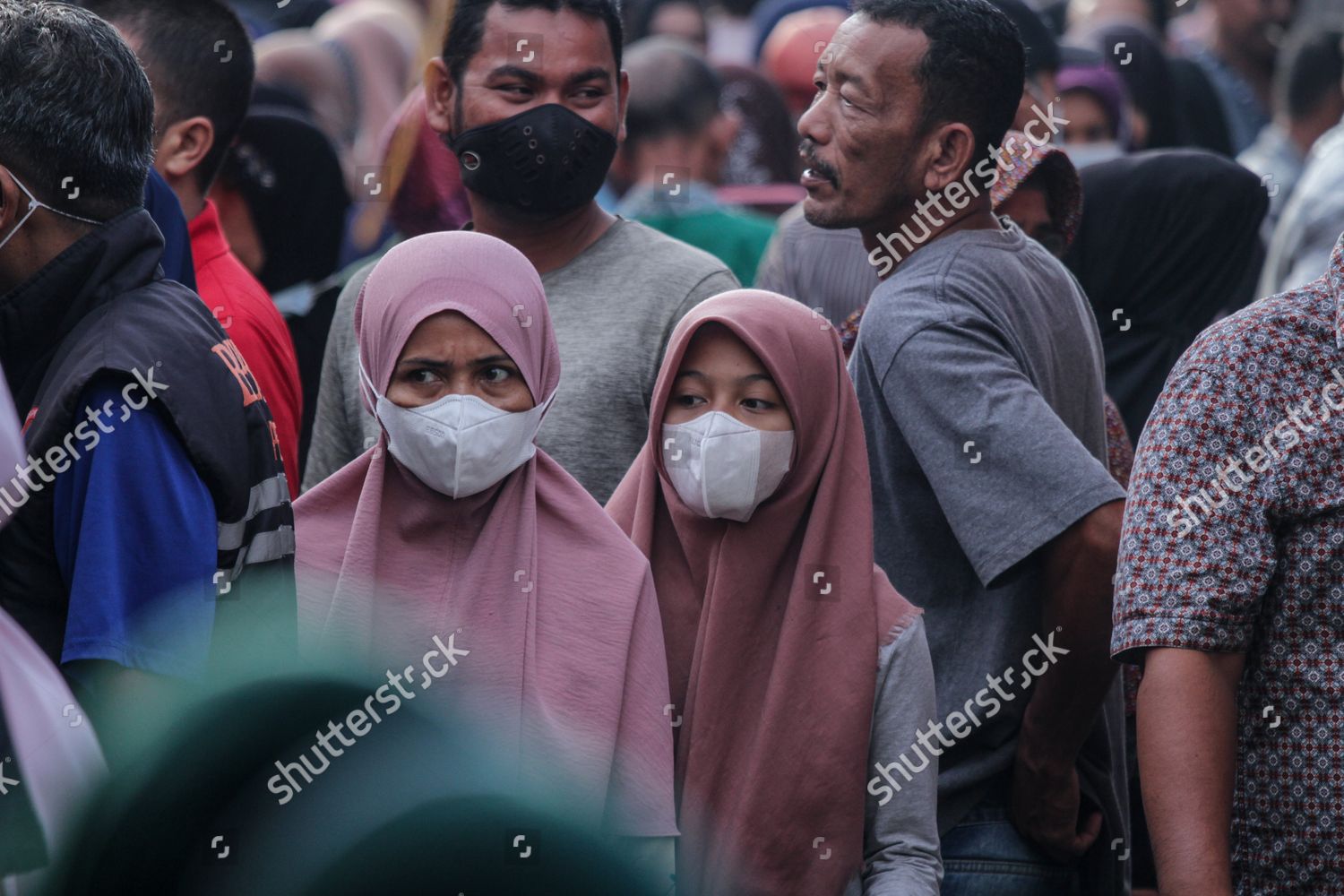 Acehnese People Seen Crowding Traditional Markets Editorial Stock Photo ...