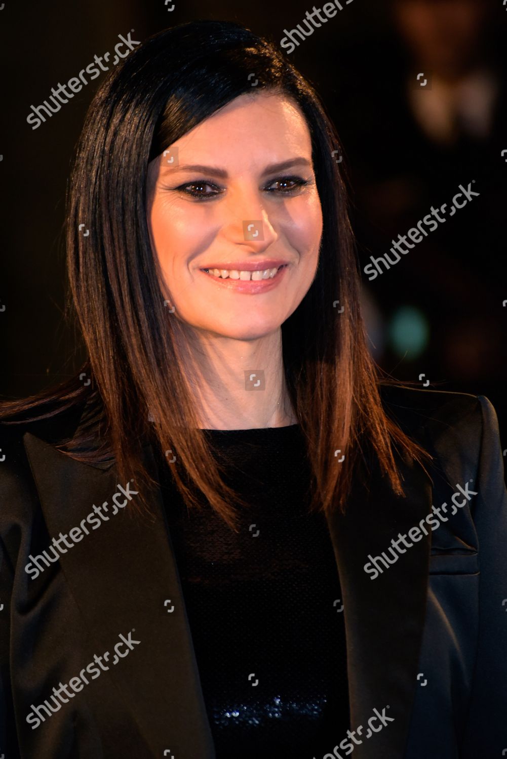 Italian Singer Laura Pausini Attends Worldwide Editorial Stock Photo ...