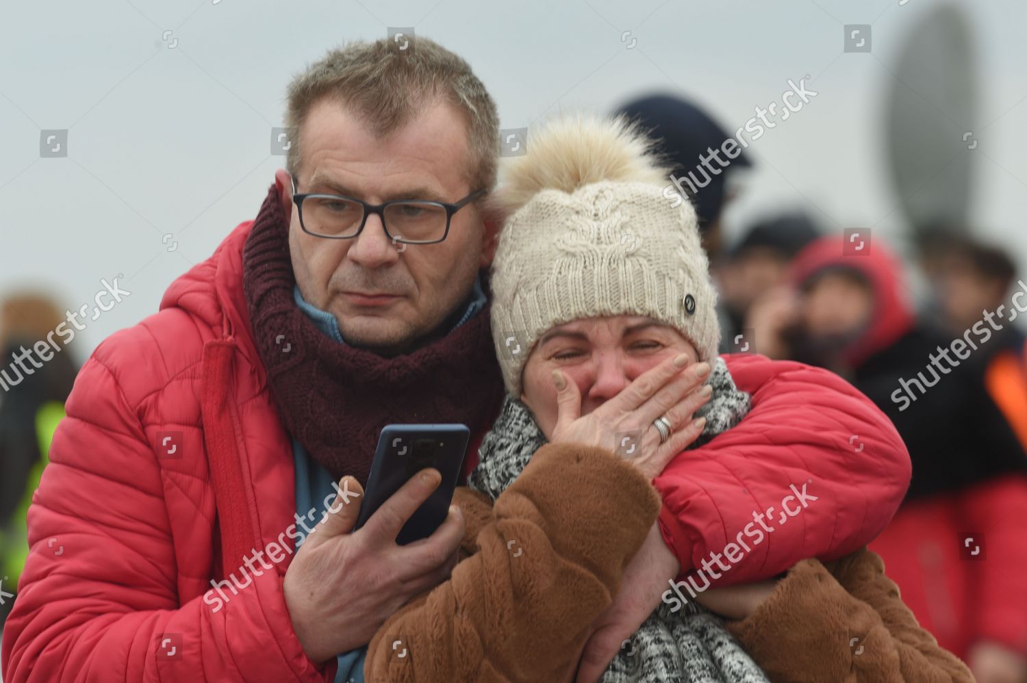 Family Members Wait Cry Refugees Waiting Editorial Stock Photo - Stock ...