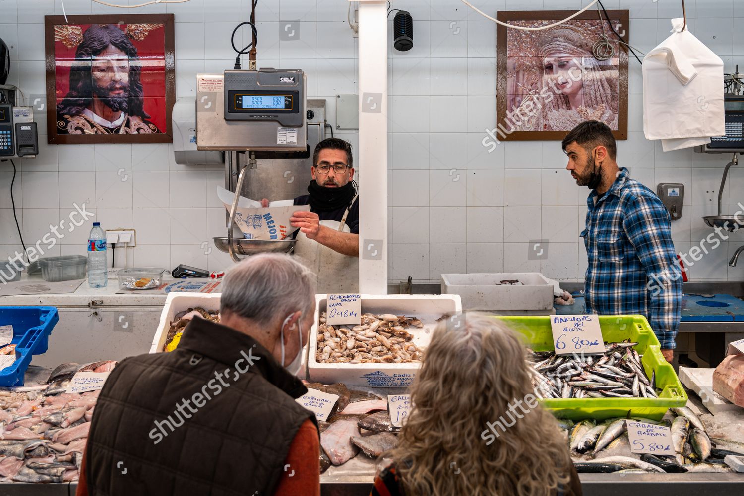 Customers Buy Fish Market Fish Vendors Editorial Stock Photo - Stock ...
