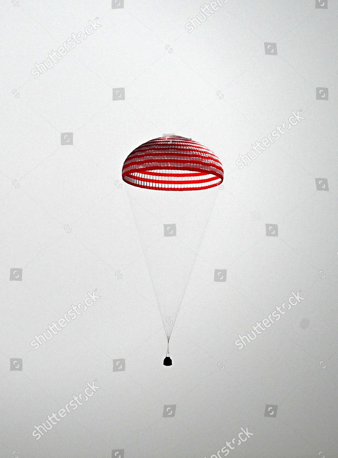 Return Capsule Shenzhou13 Manned Spaceship Lands Editorial Stock Photo ...