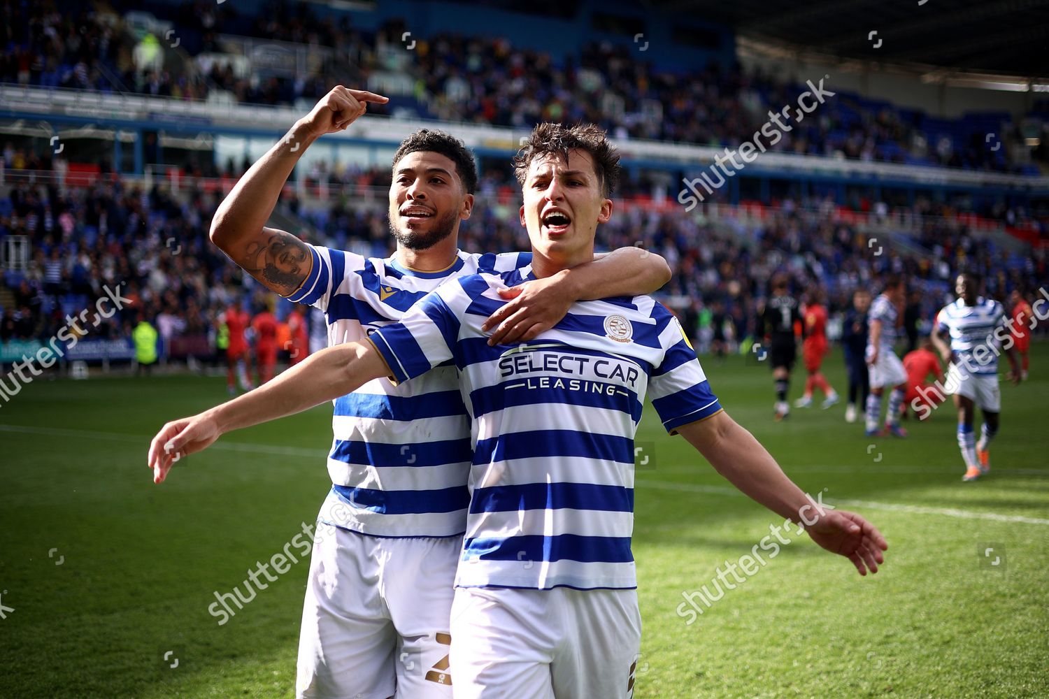 Tom Mcintyre Reading Fc Celebrates Josh Editorial Stock Photo - Stock ...