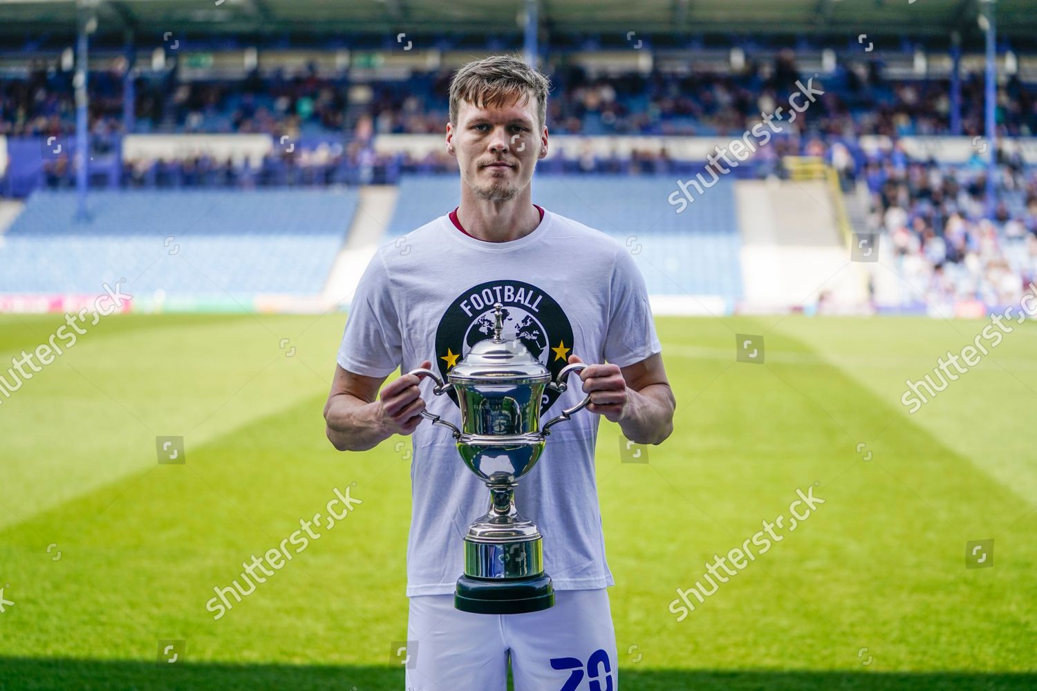 Portsmouth Defender Sean Raggett Player Year Editorial Stock Photo ...