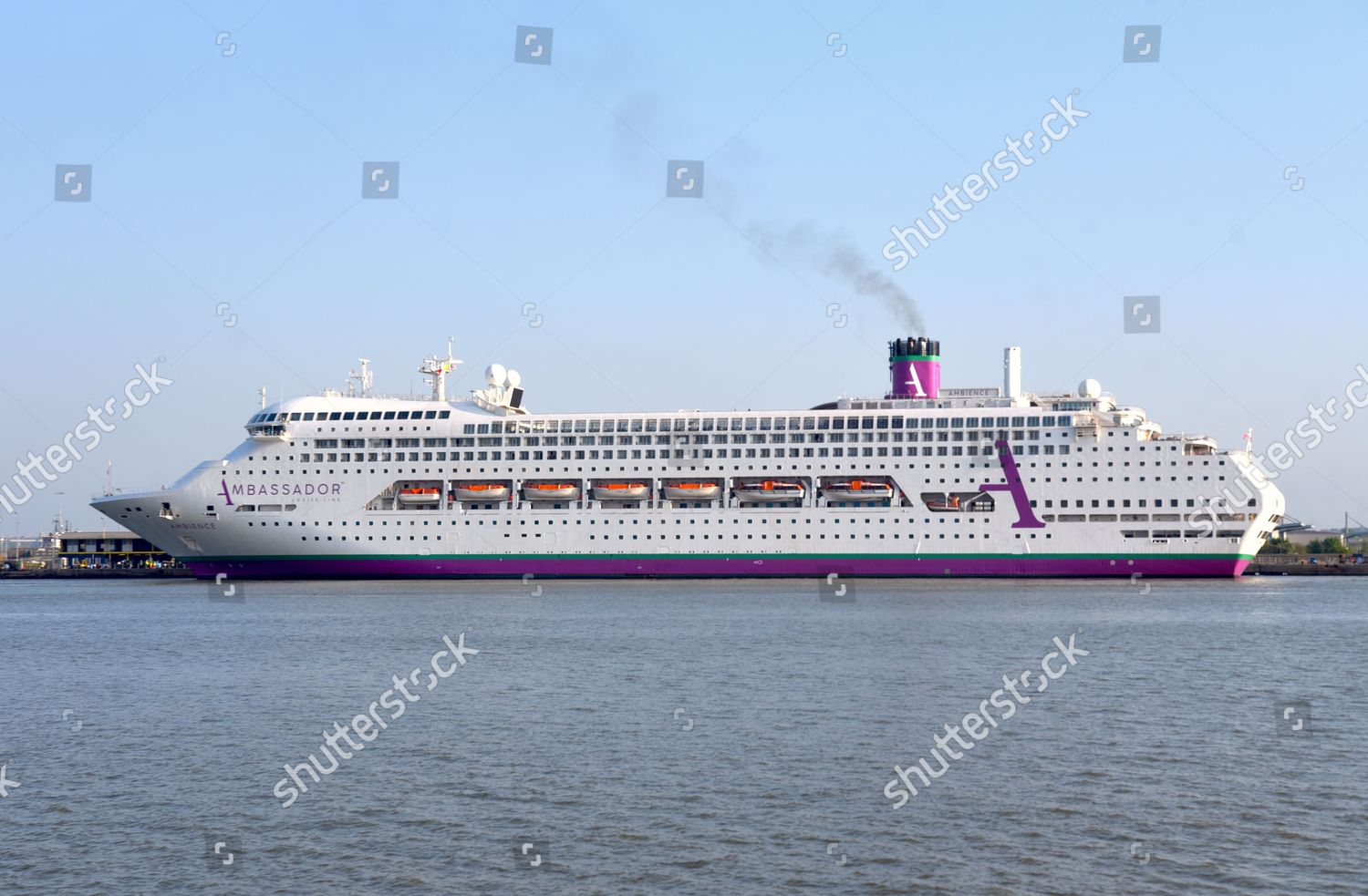24042022 London International Cruise Terminal Tilbury Editorial Stock ...