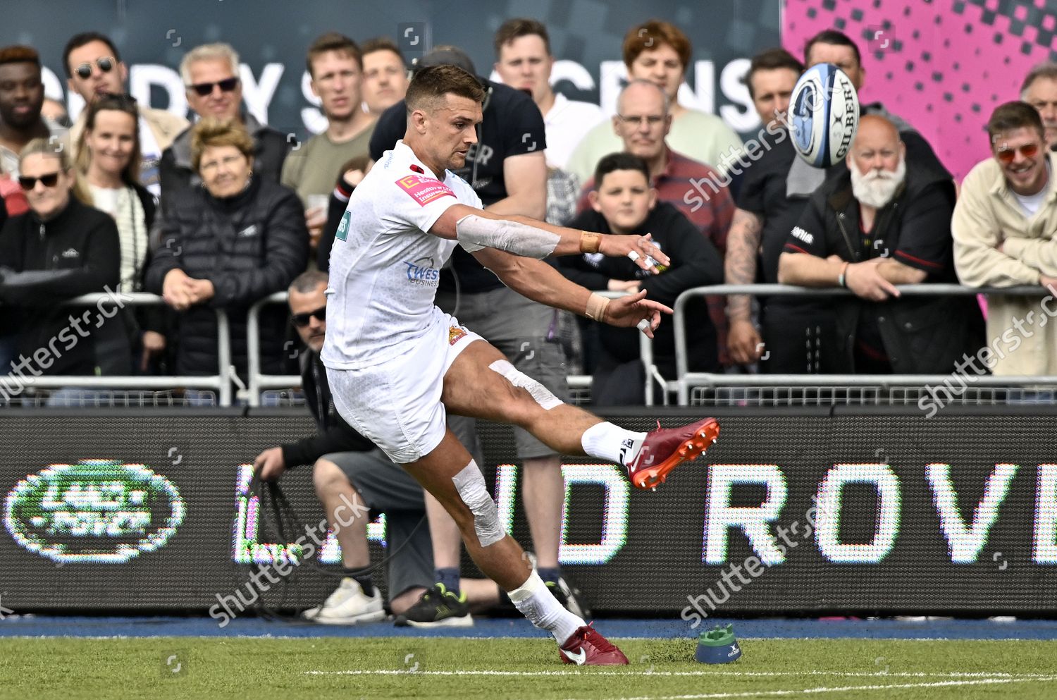 Henry Slade Exeter Chiefs Kicks During Editorial Stock Photo - Stock ...