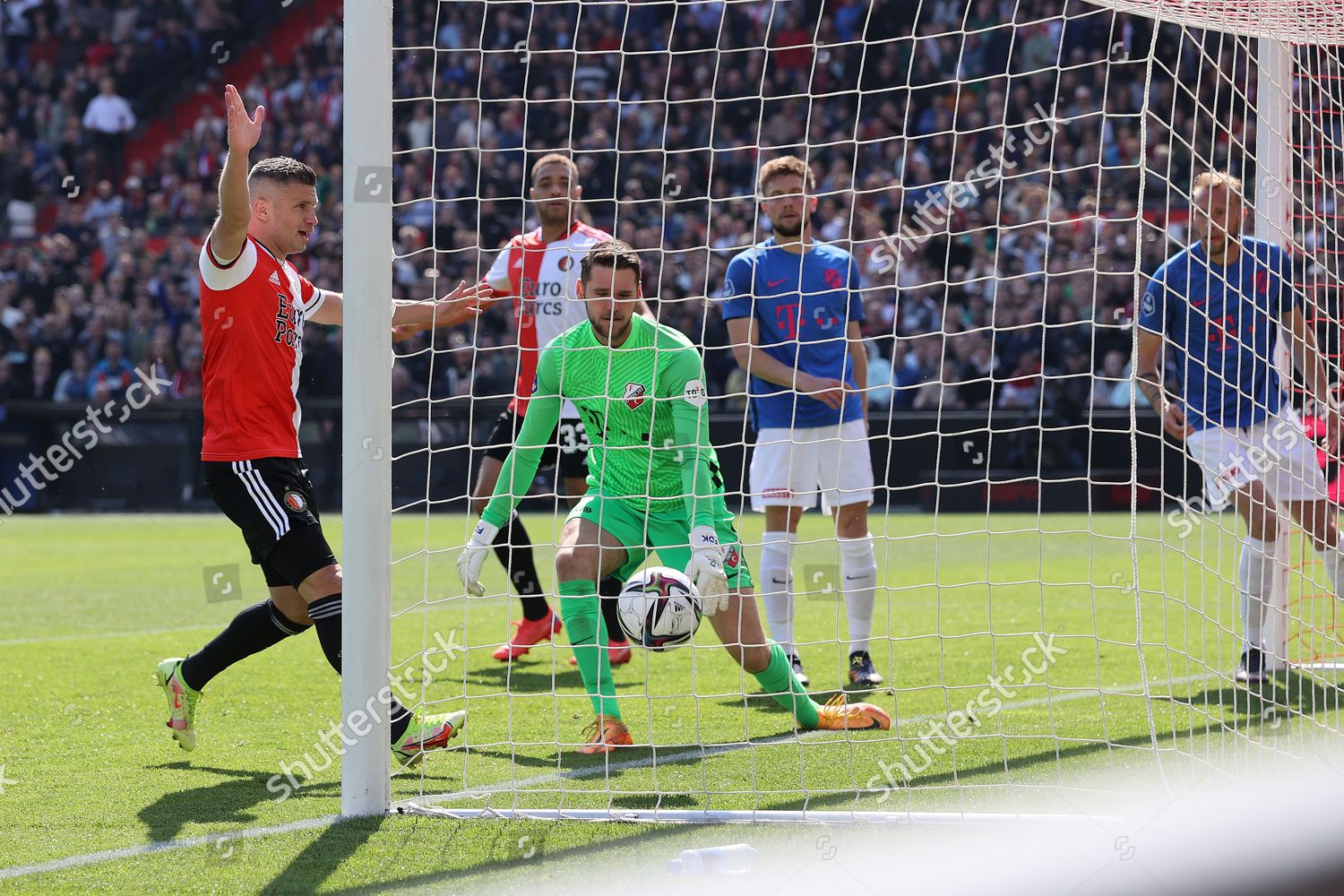 Mike Van Der Hoorn Fc Utrecht Editorial Stock Photo - Stock Image | Shutterstock