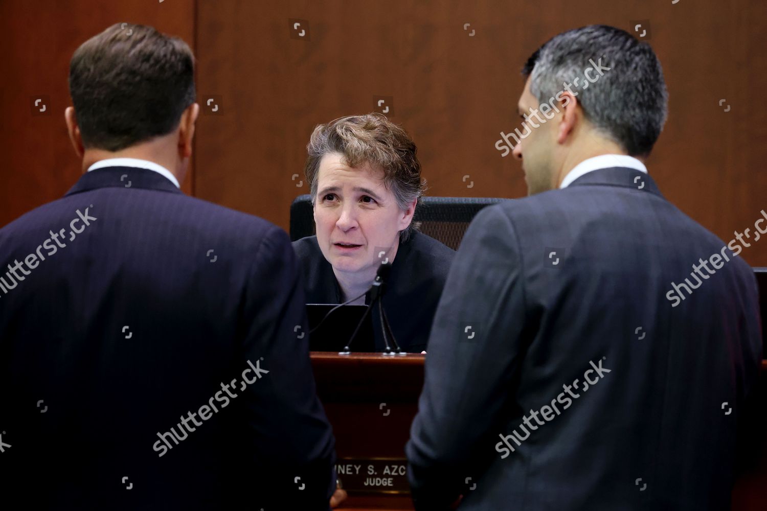 Judge Penney Azcarate Speaks Attorneys Following Editorial Stock Photo ...