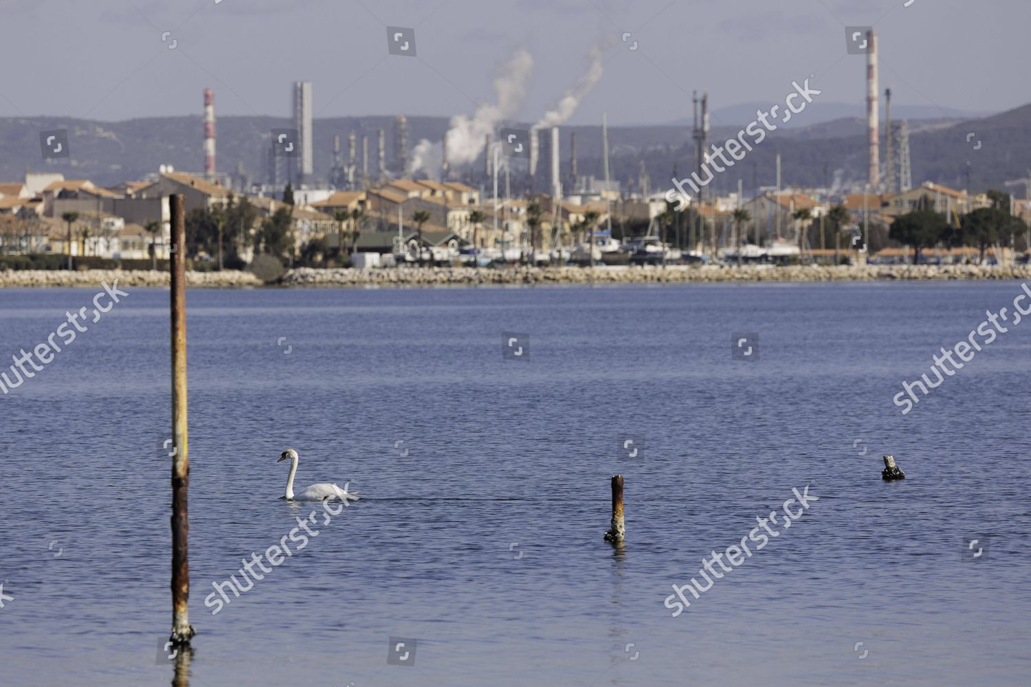 Berre Pond Lyondell Basel Refinery Berre Editorial Stock Photo - Stock ...