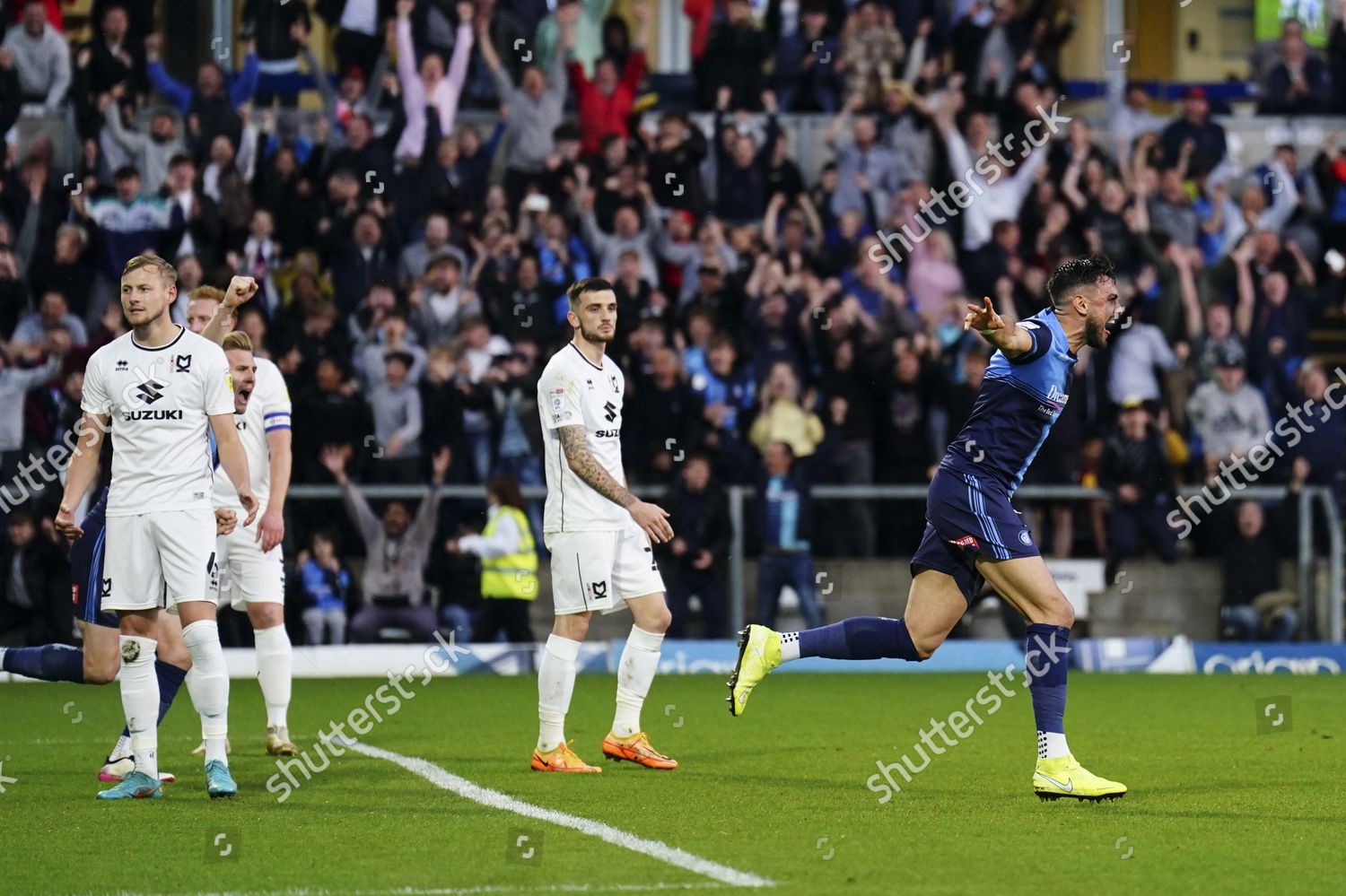 Ryan Tafazolli Wycombe Wanderers Celebrate Scoring Editorial Stock ...