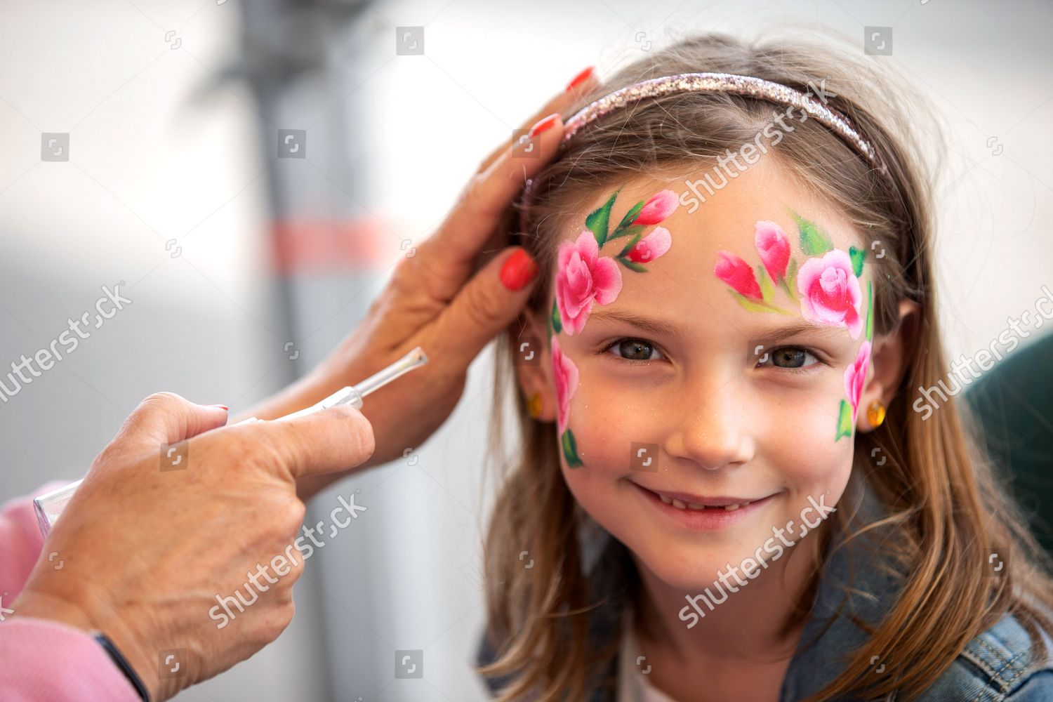 Orla Davis Malahide Enjoying Face Painting Editorial Stock Photo ...