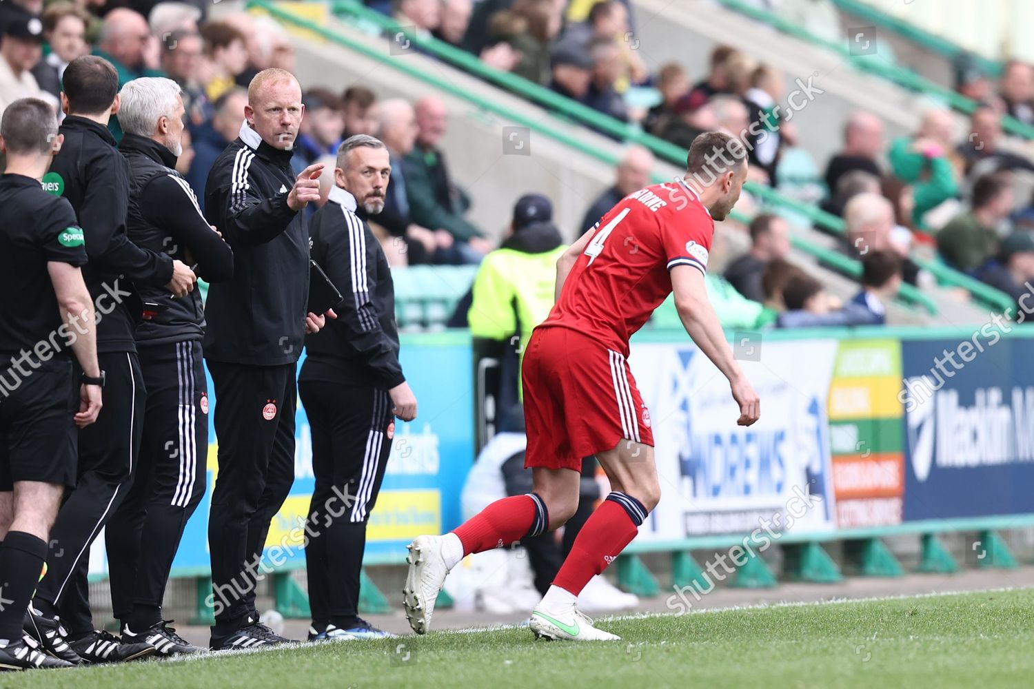 Aberdeens Andrew Considine 4i Replaces Aberdeens Editorial Stock Photo ...