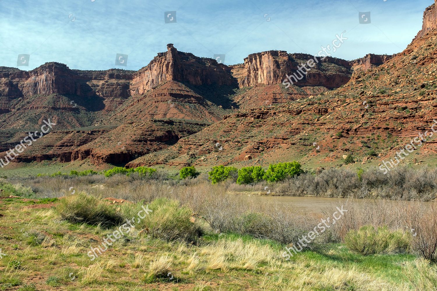 Red Sandstone Walls Along Colorado River Editorial Stock Photo - Stock ...
