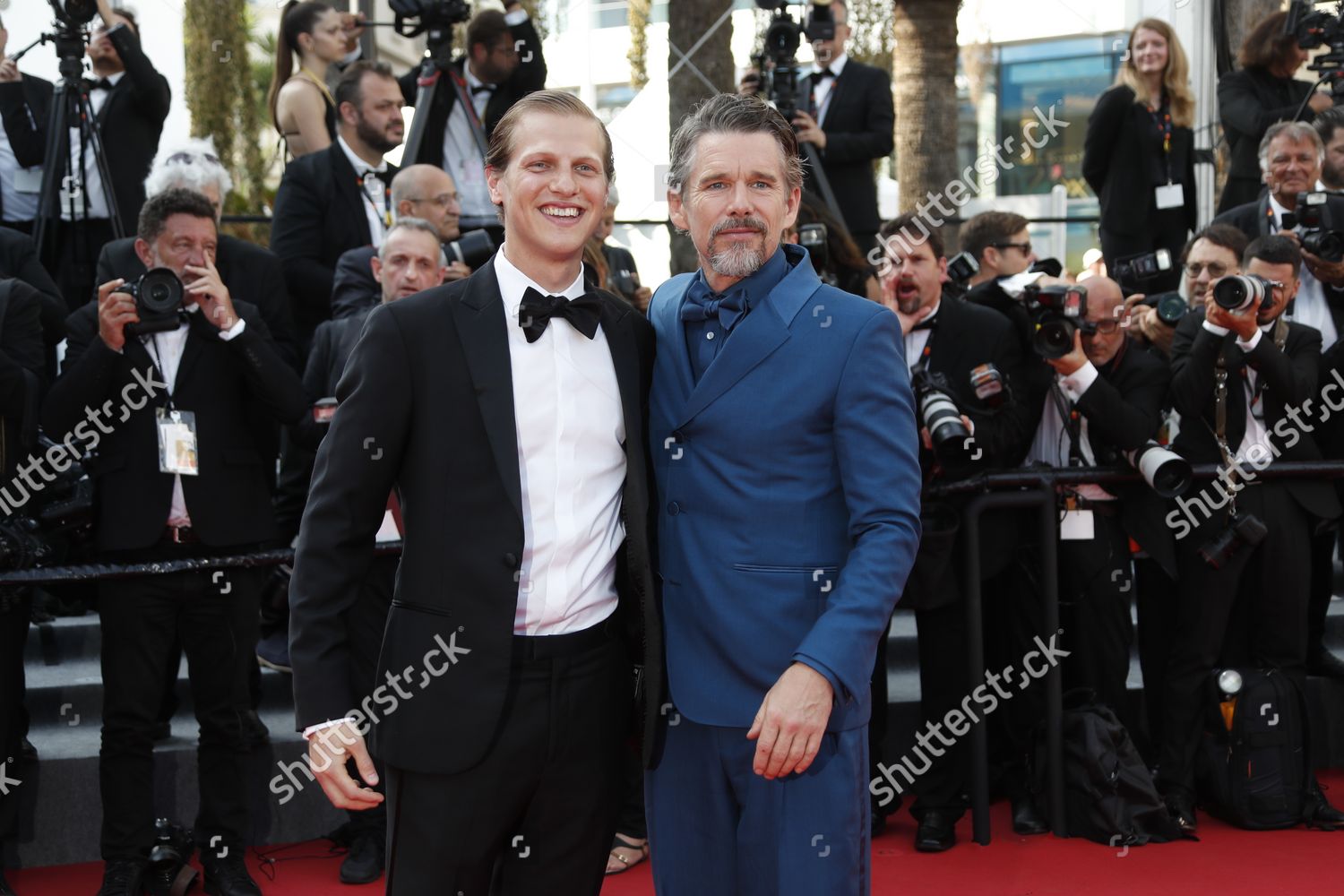 Peter Elkind Ethan Hawke L Arrive Editorial Stock Photo - Stock Image ...