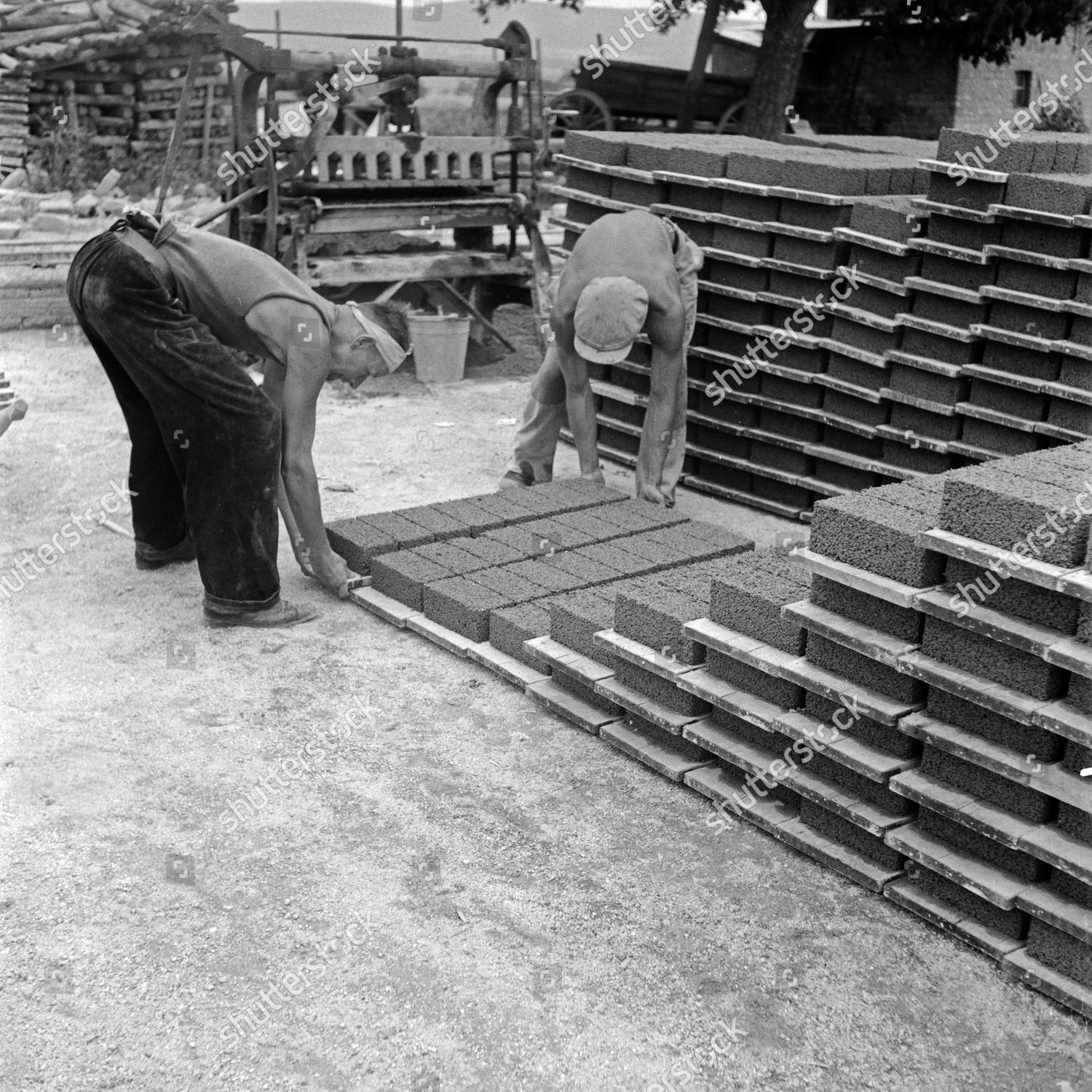 Workers Loading Rhenish Bricks Freight Ship Editorial Stock Photo ...